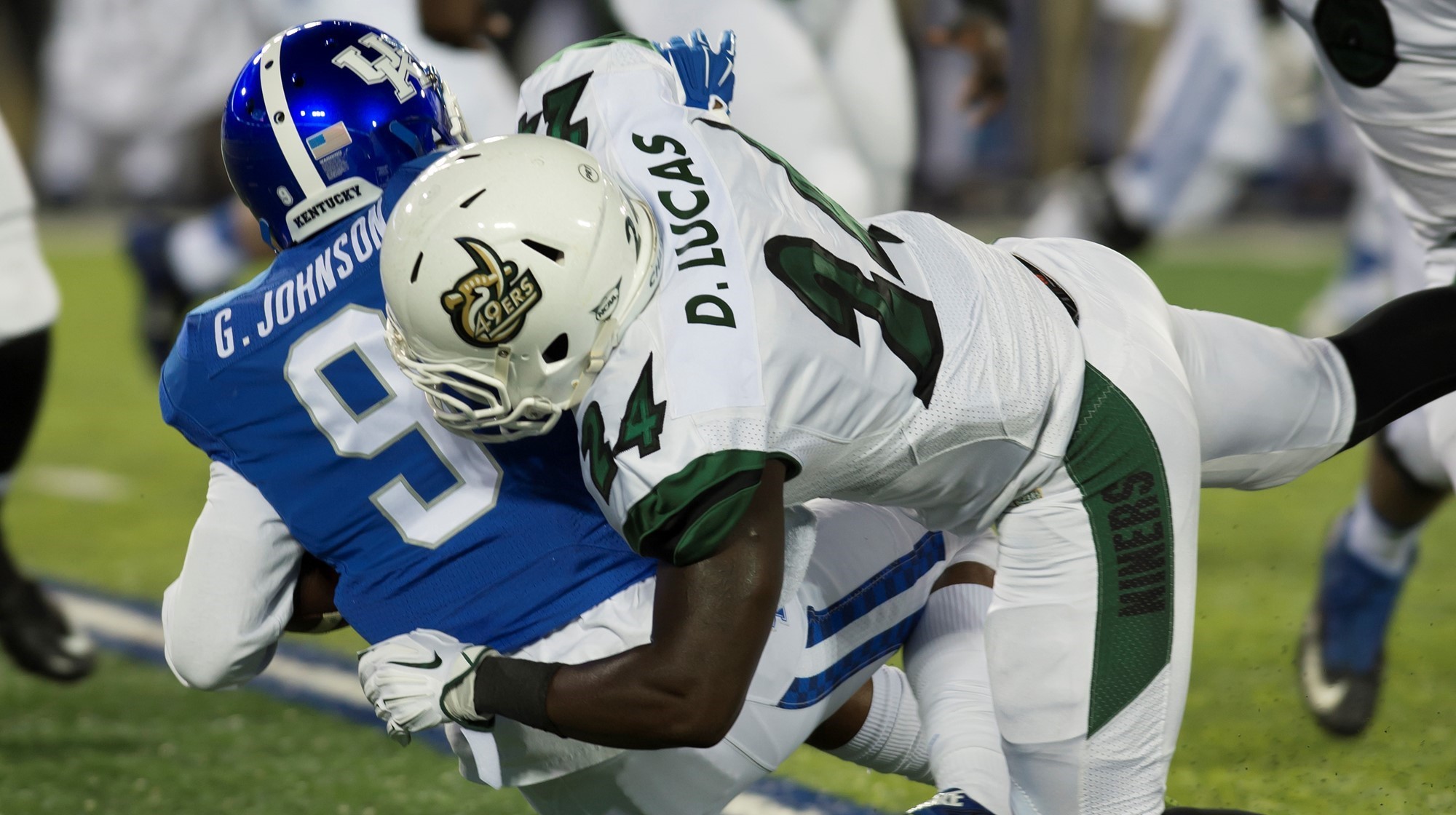 Daquan Lucas - Football - Charlotte Athletics