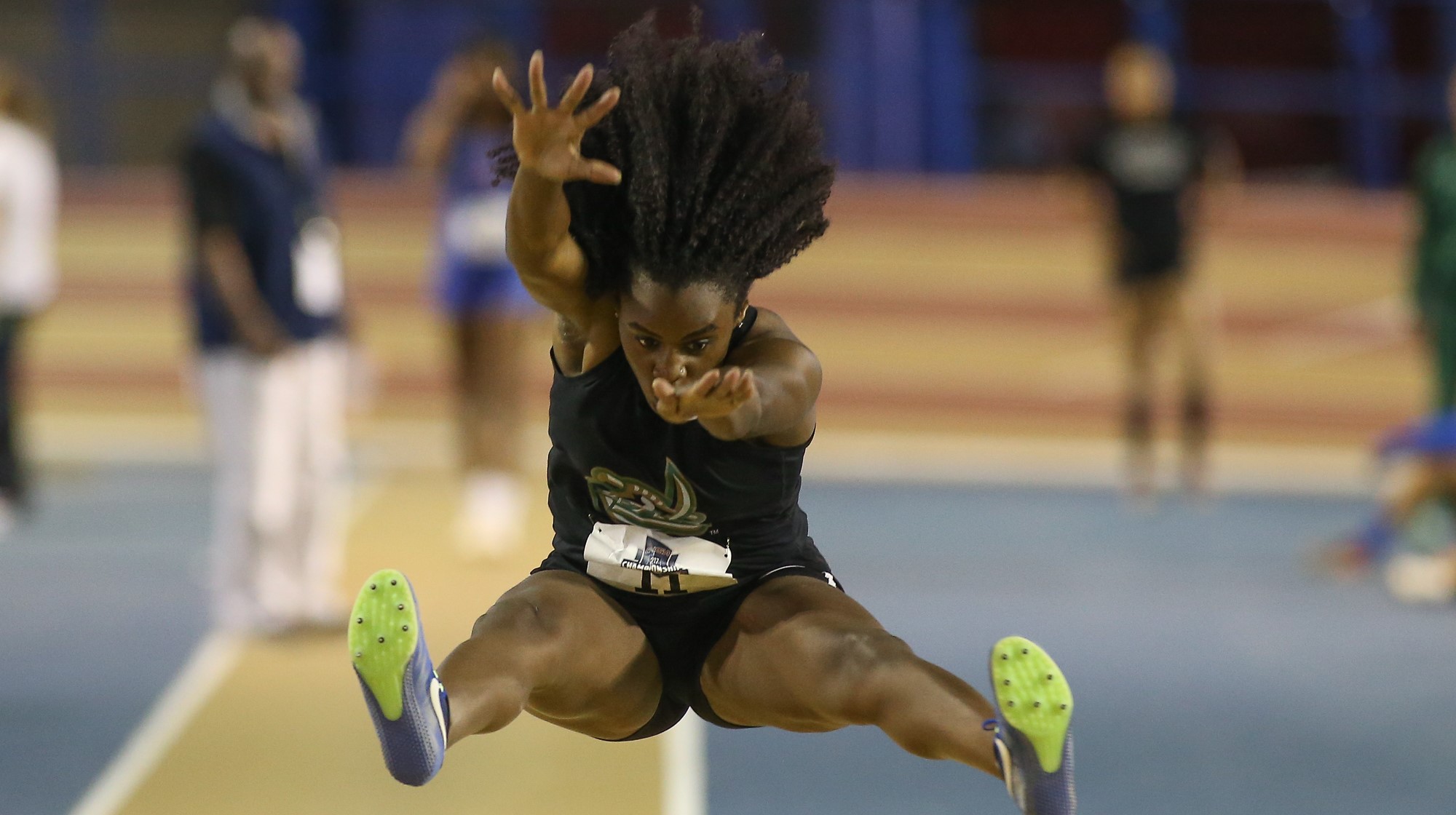 Dejah Hayes - Track & Field - Charlotte Athletics