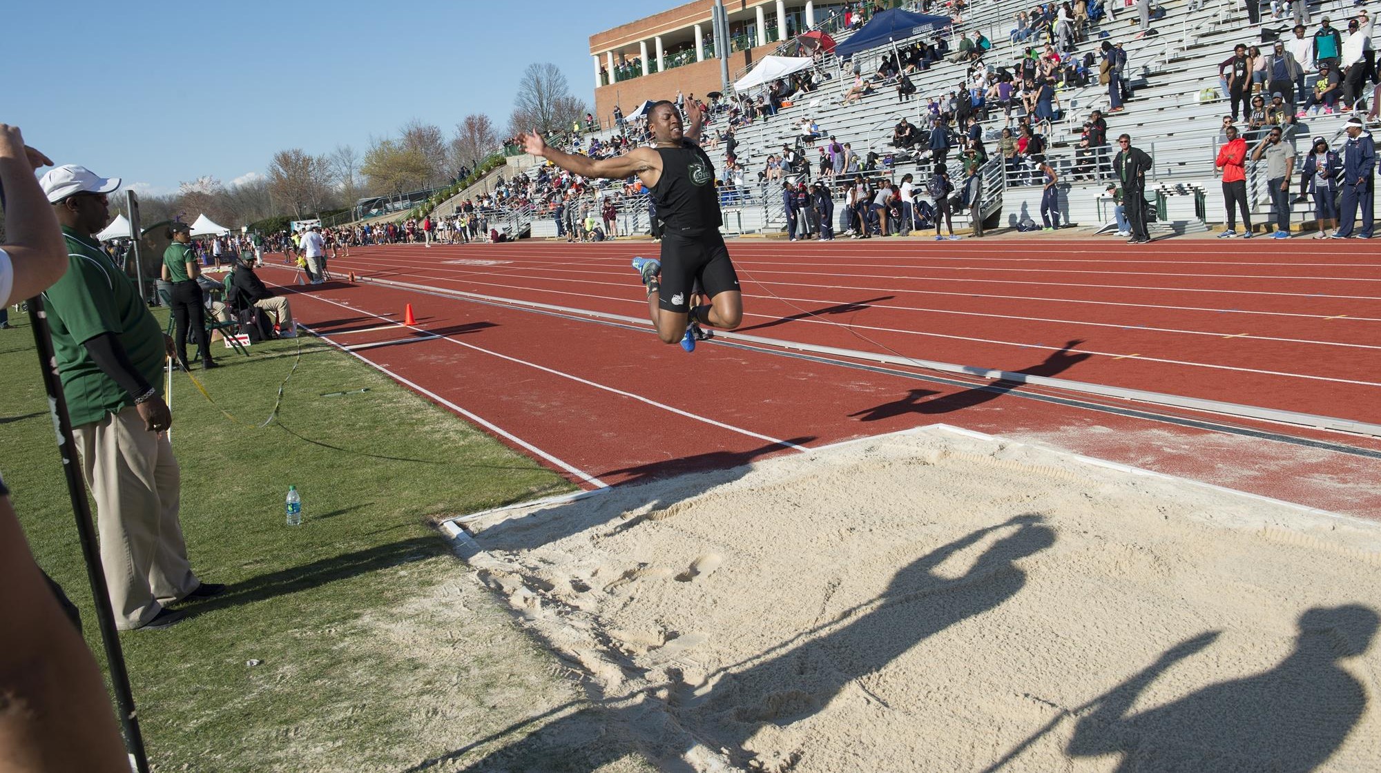 Jaylon Holt - Track & Field - Charlotte Athletics