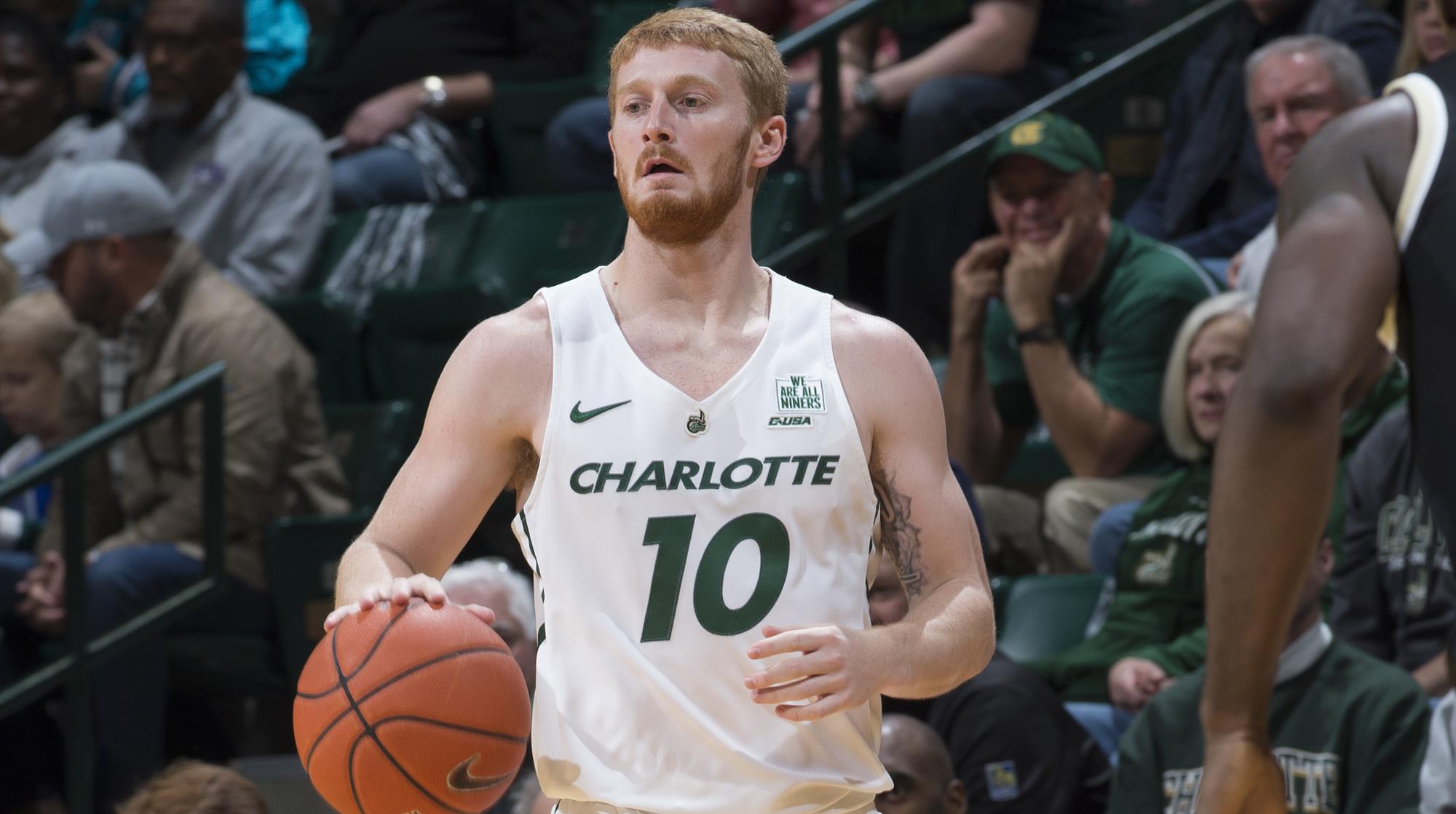 Cooper Robb - Men's Basketball - Charlotte Athletics