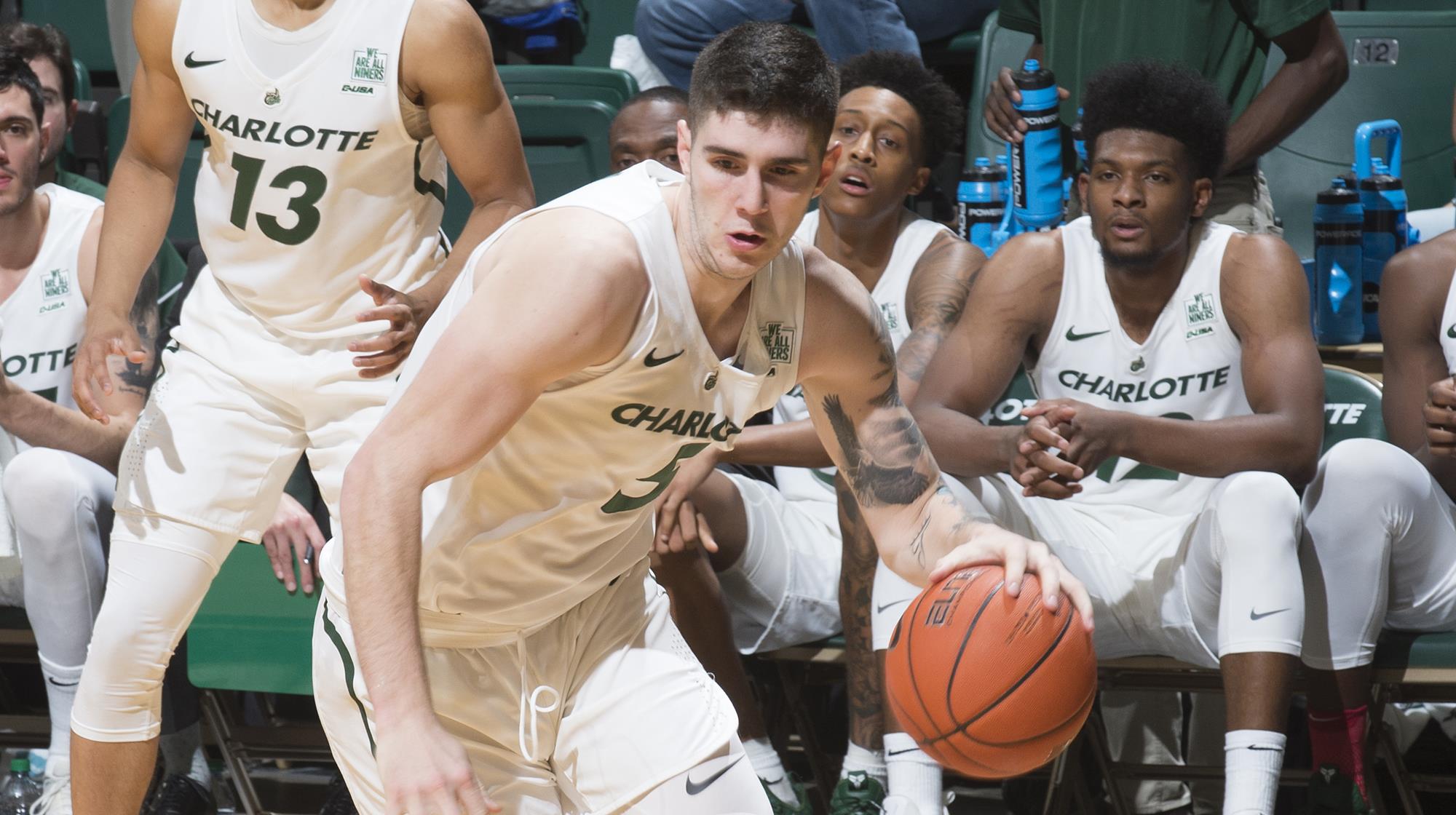 Milos Supica - Men's Basketball - Charlotte Athletics