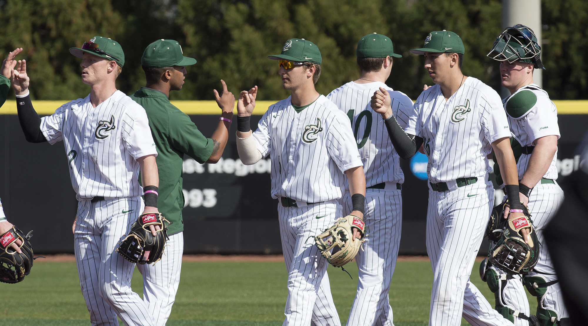 Baseball Set to Host FAU in Key C-USA Weekend - Charlotte Athletics