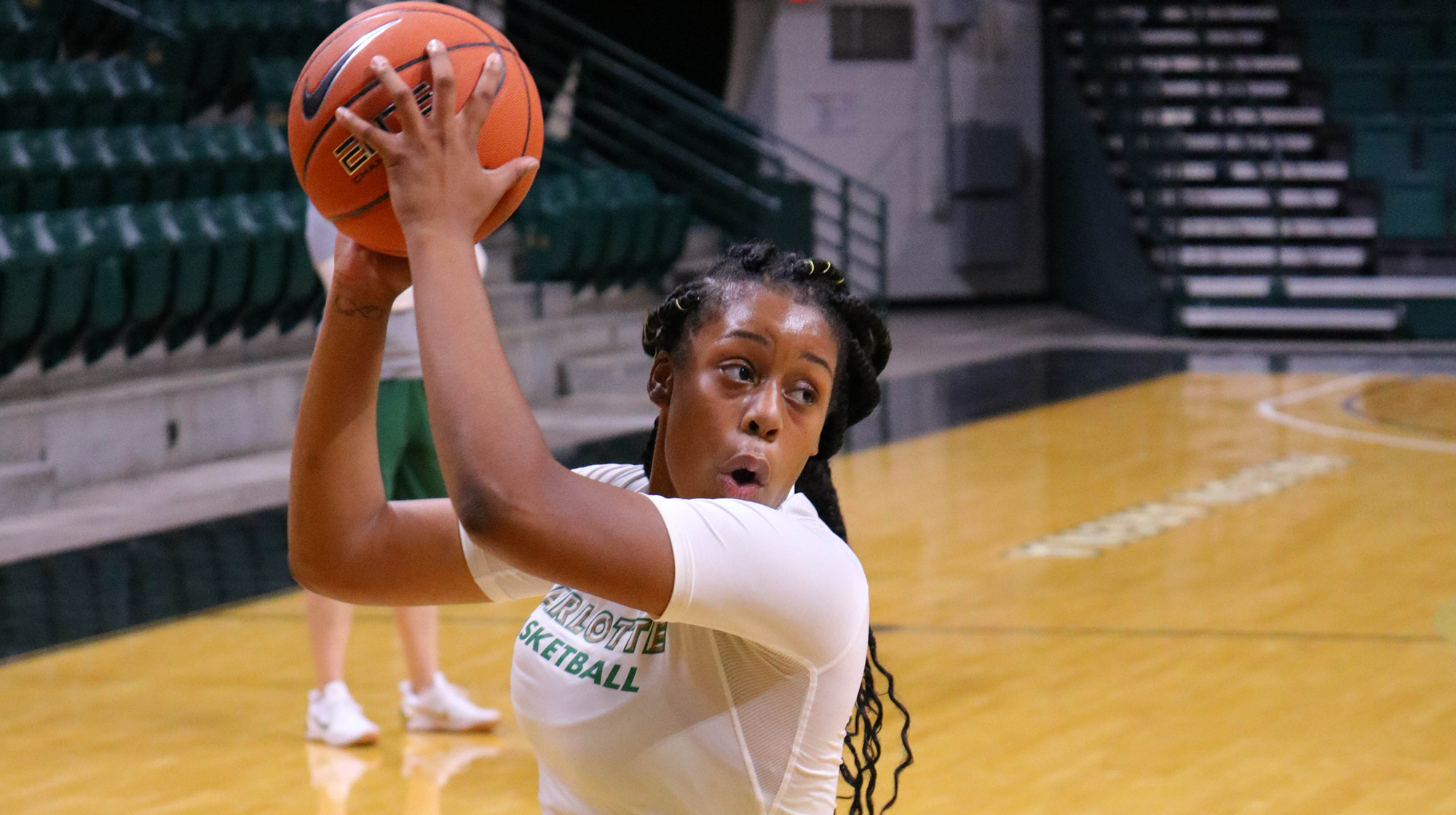 Sierra McCullough - Women's Basketball - Charlotte Athletics