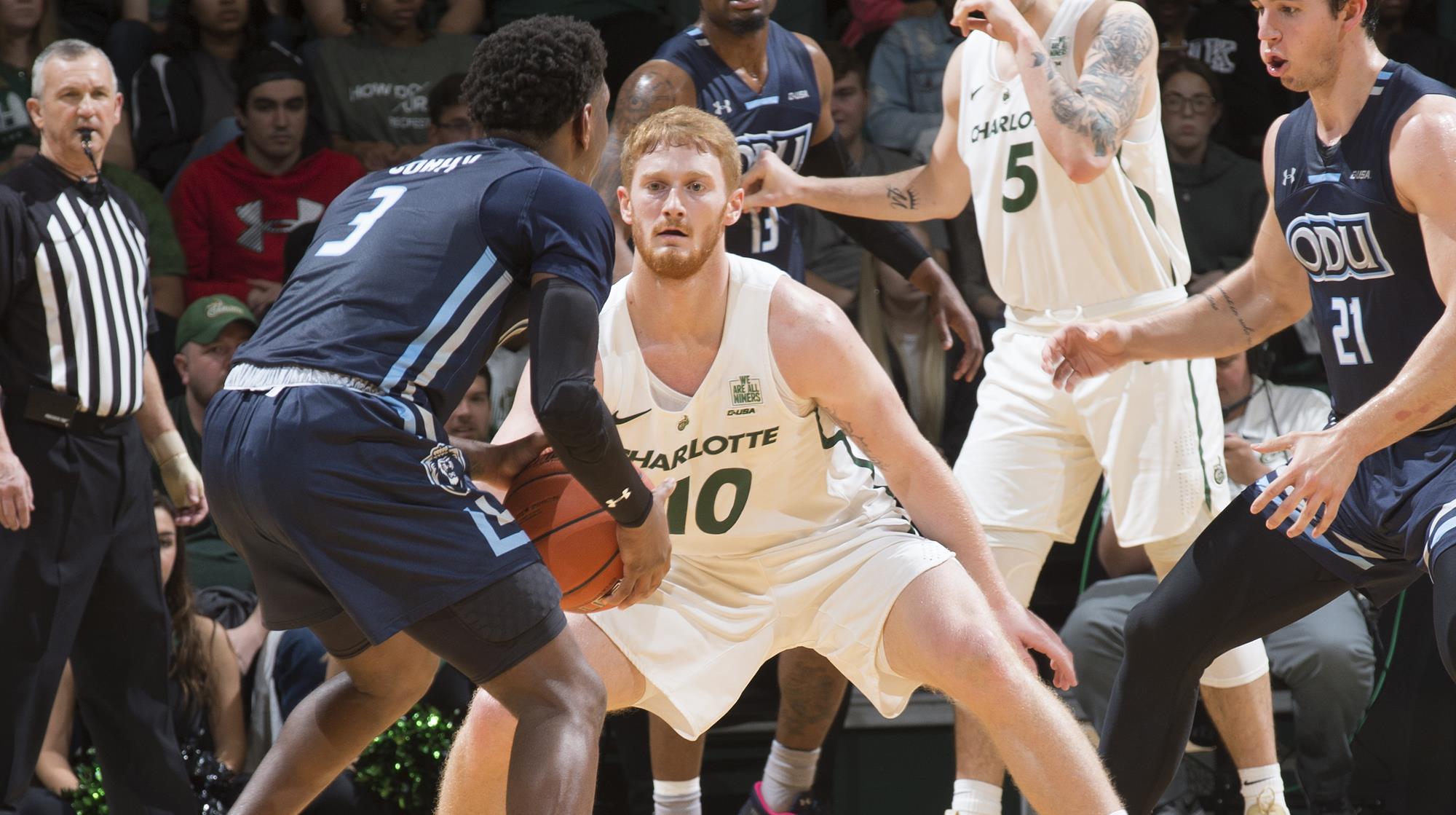 Cooper Robb - Men's Basketball - Charlotte Athletics