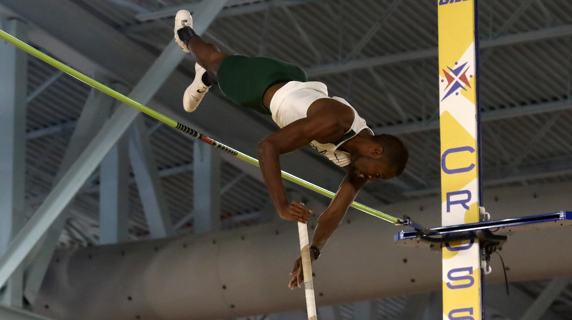 Keon Howe - Track & Field - Charlotte Athletics