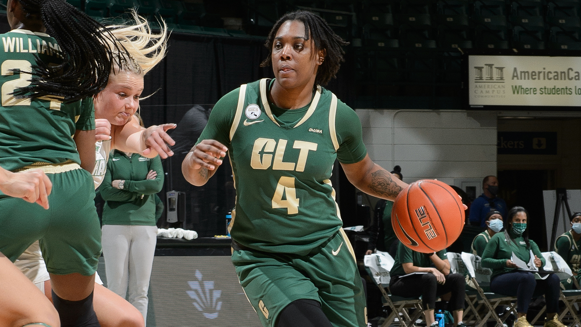 Tamia Davis - Women's Basketball - Charlotte Athletics