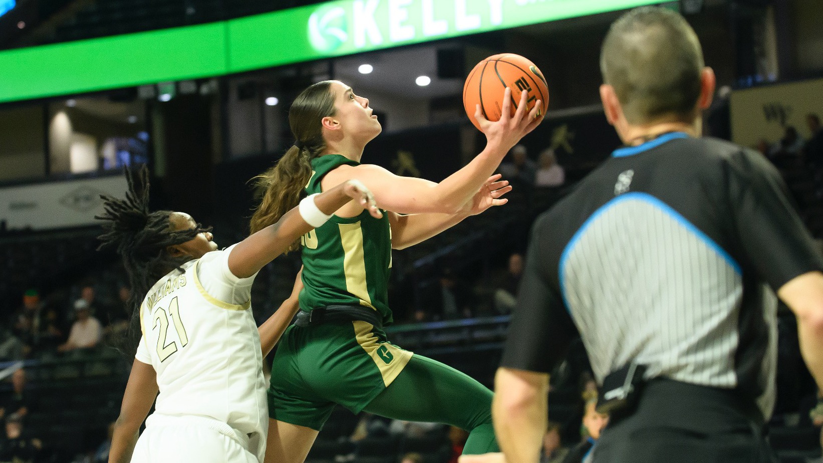 Jacee Busick - Women's Basketball - Charlotte Athletics