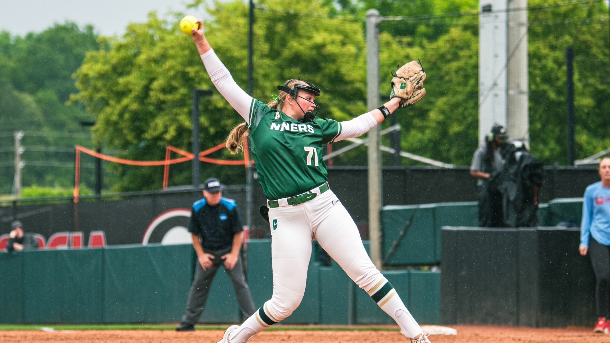 Georgeanna Barefoot - Softball - Charlotte Athletics