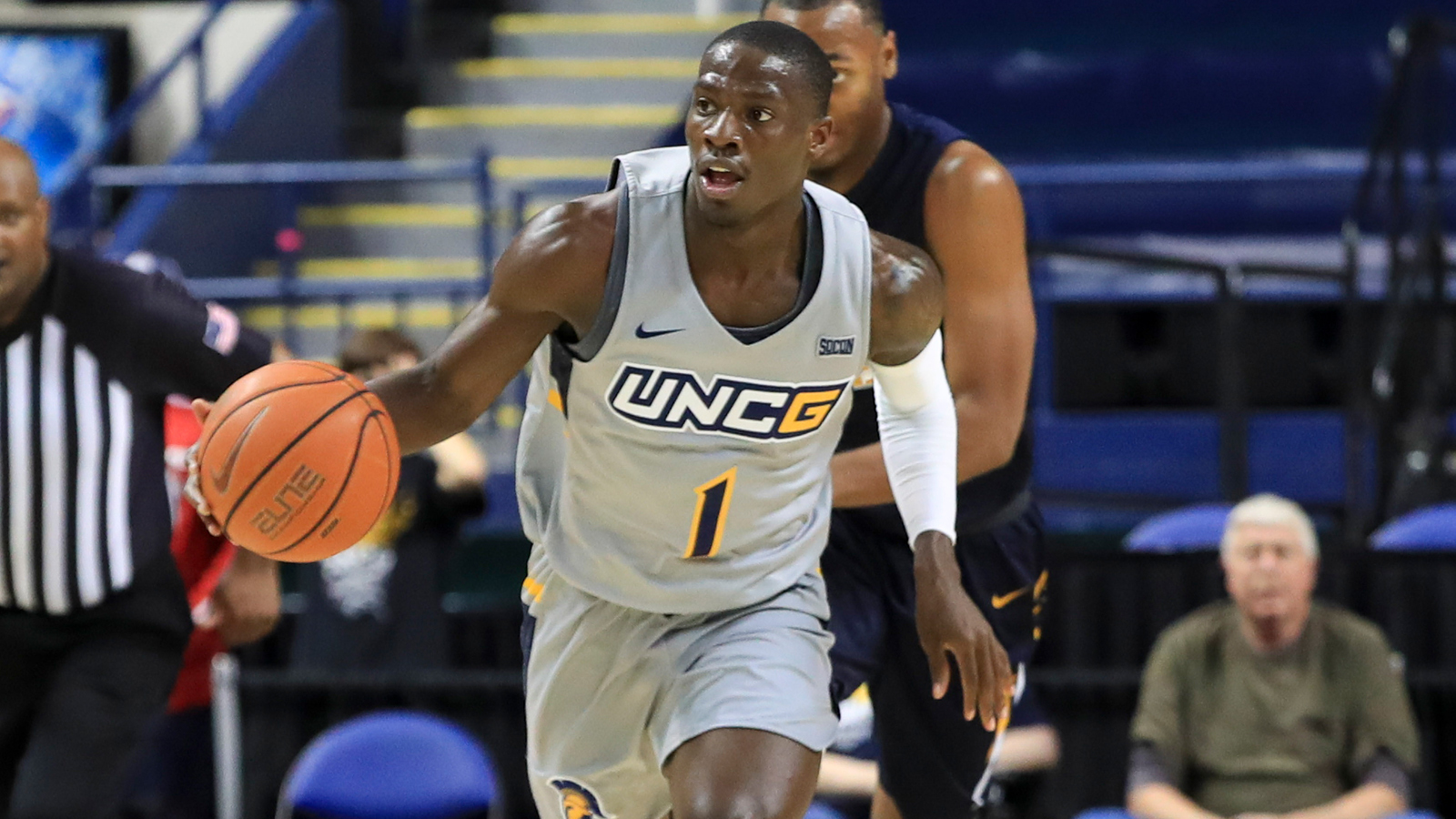 UNCG Men's Basketball Holds Off Highlanders - UNC Greensboro