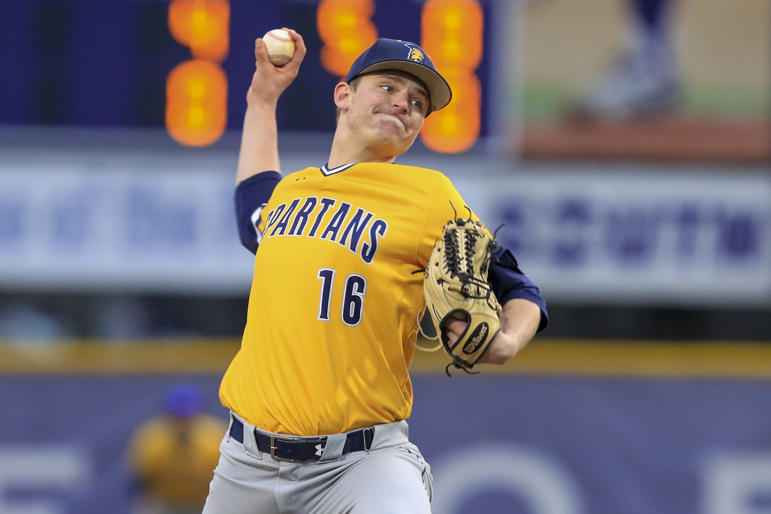 Ninth Inning Run Turns Back Spartans, 2-1 - UNC Greensboro