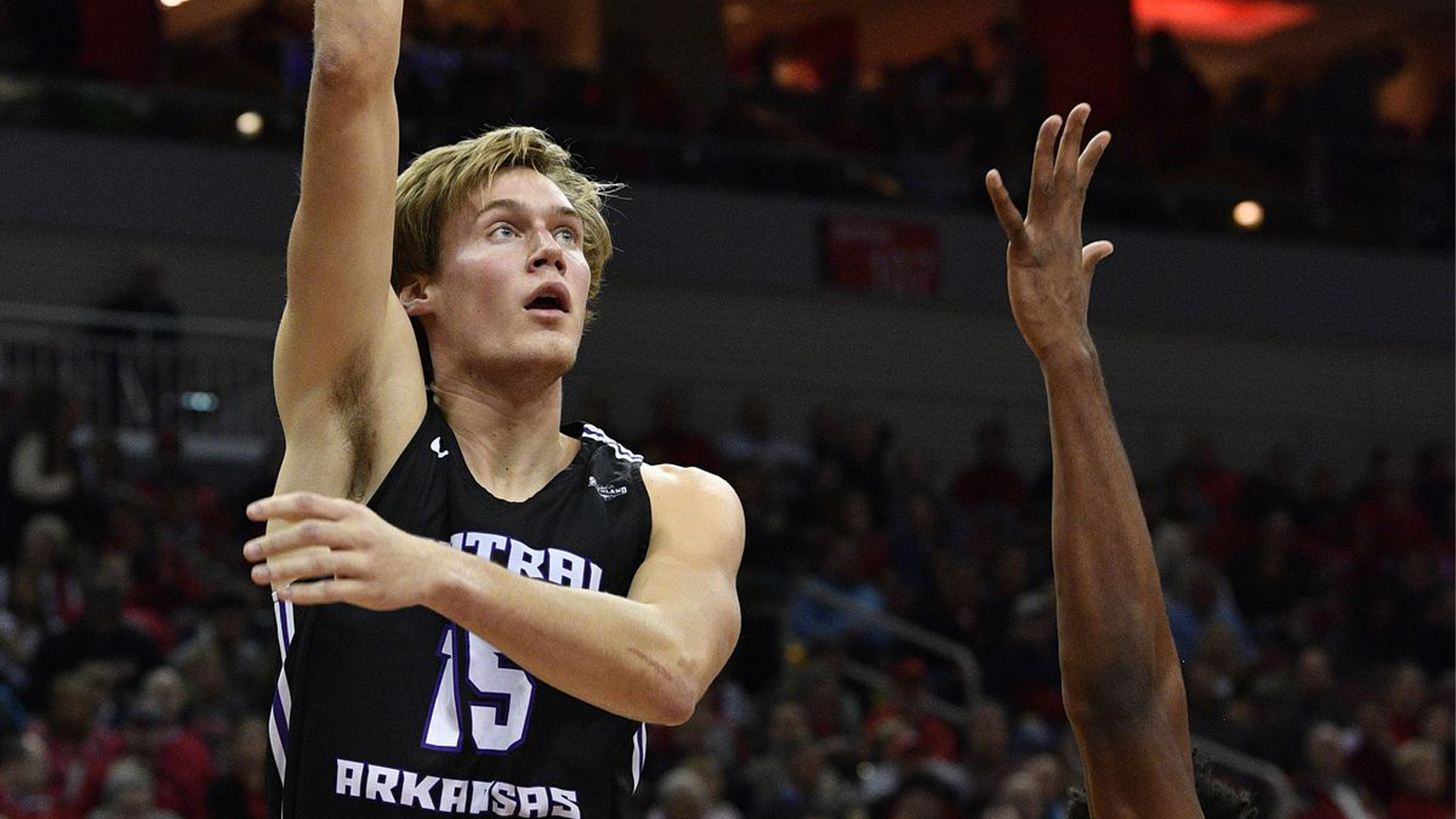 UNCG Men's Basketball Signs Transfer Hayden Koval - UNC Greensboro