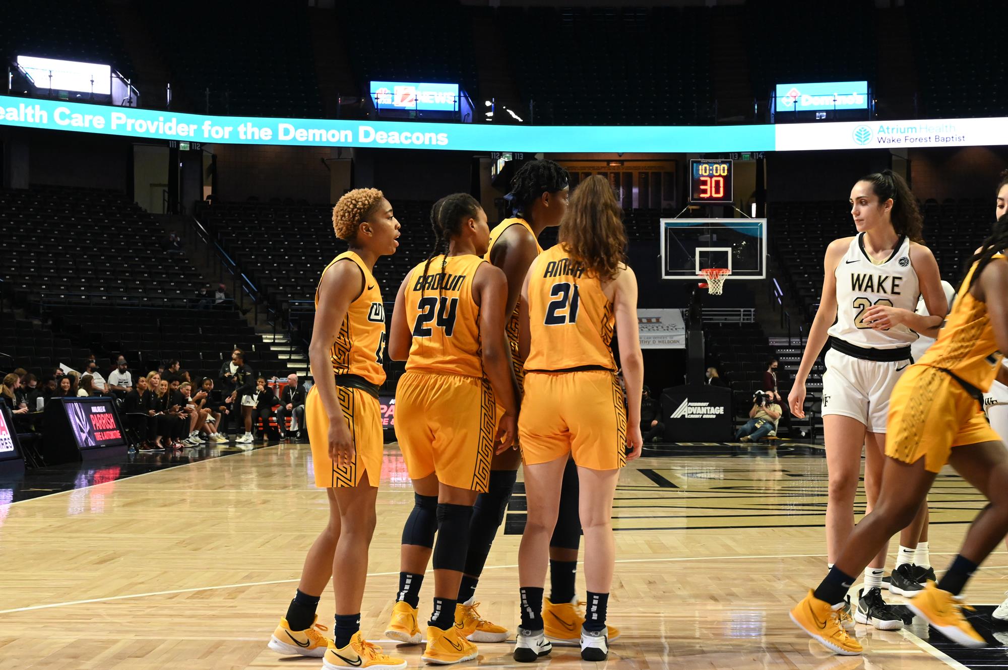 CeCe Crudup - 2021-22 - Women's Basketball - UNC Greensboro