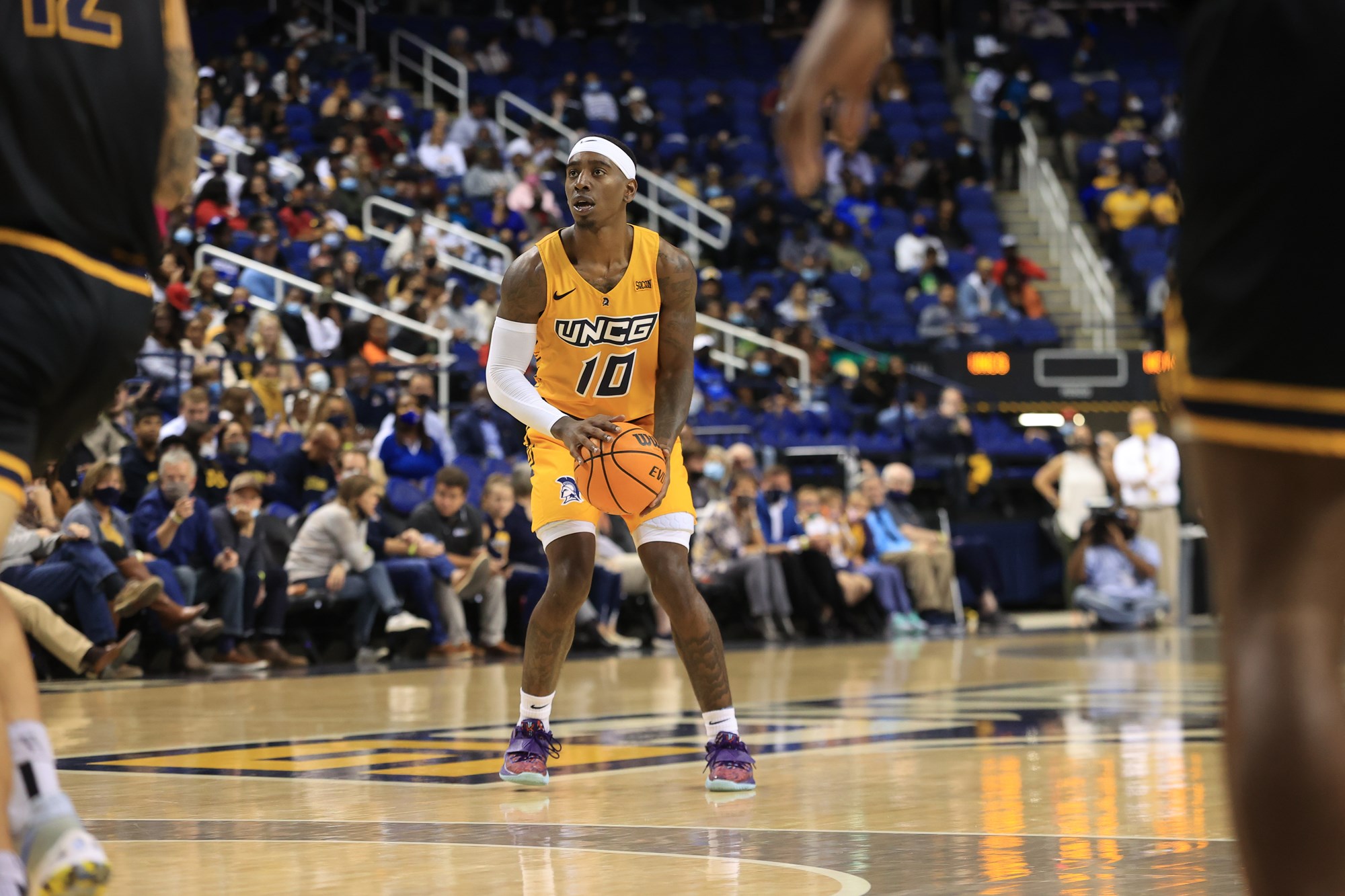 Buckingham's Buckets Lift UNCG Past North Carolina A&T - UNC Greensboro