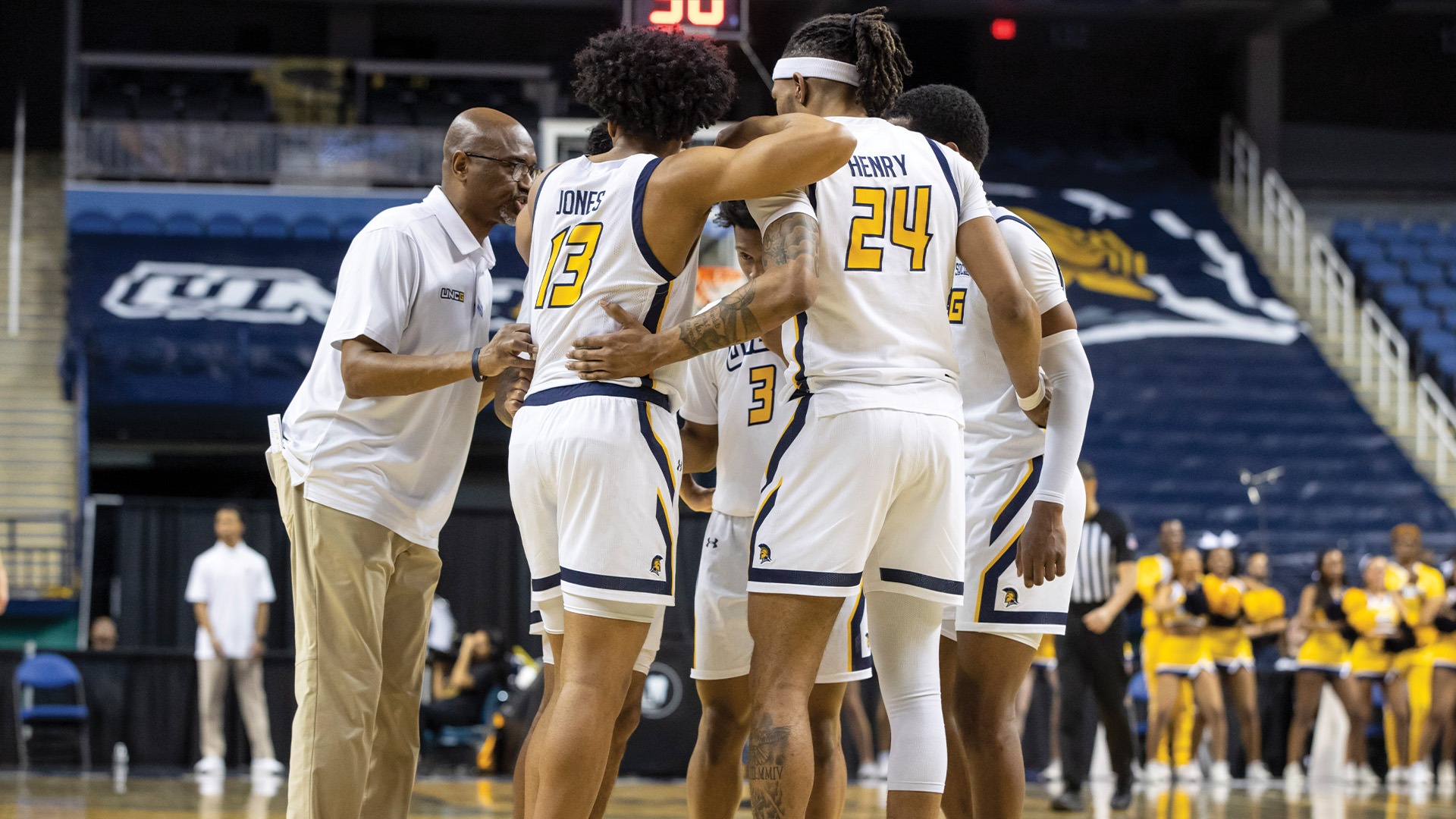 Men’s Basketball Announces 2024-25 Schedule - UNC Greensboro