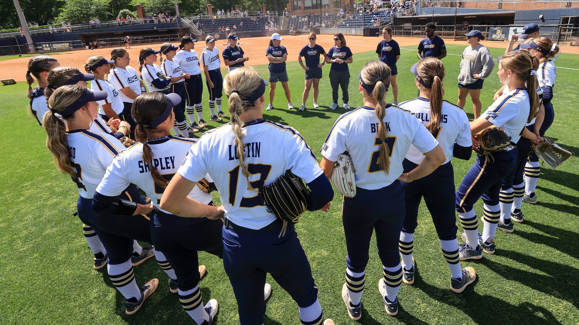 Softball Hosts Four Teams for UNCG Invitational This Weekend - UNC ...