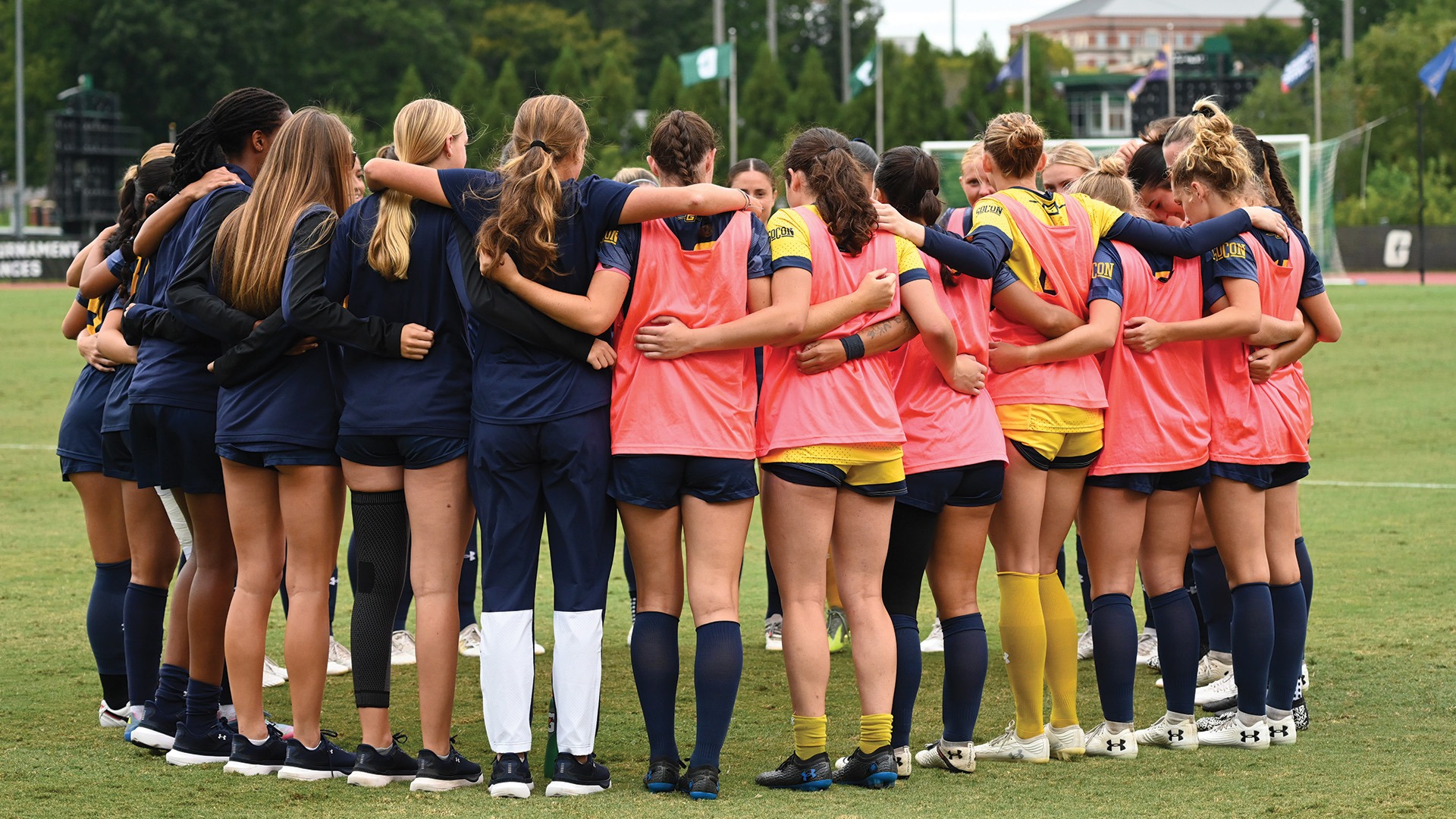 Women’s Soccer to Begin 2025 Campaign Hosting Davidson & UNC Wilmington ...