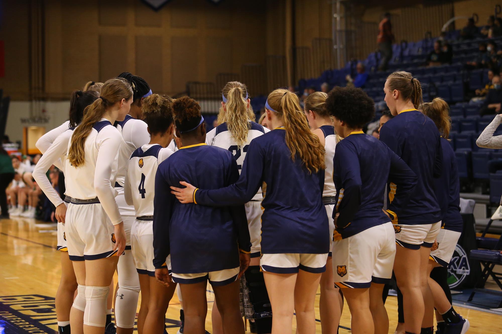 Three Bears reach double figures, UNC unable to run down Hornets ...