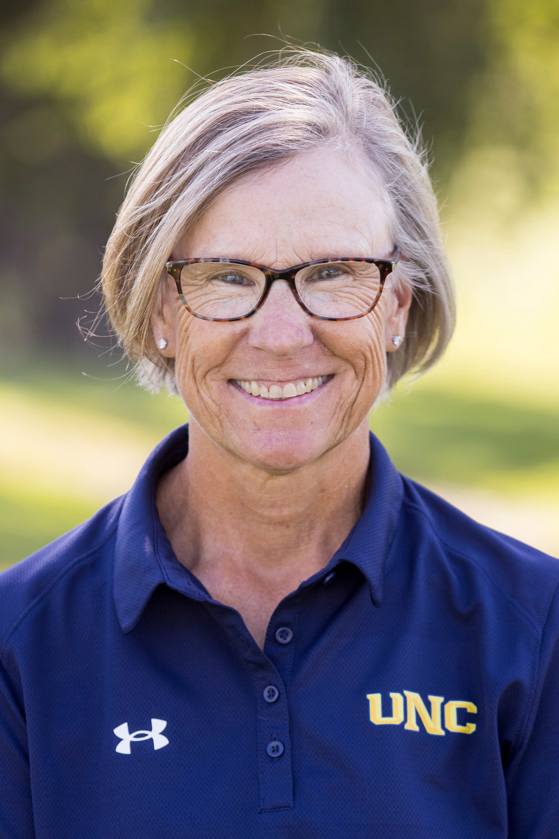 Tina Barrett - Assistant Coach - Women's Golf Coaches - University of ...