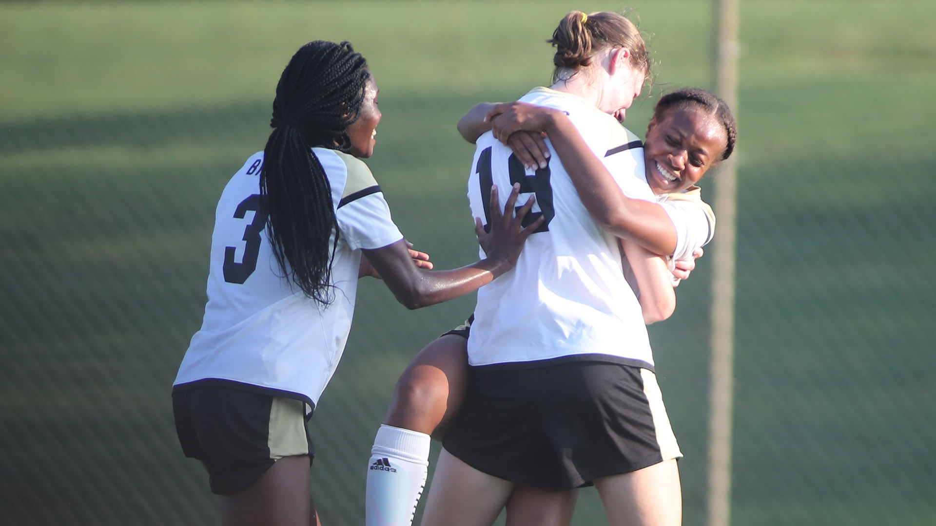 Jillian Robson - Soccer - UNCP Athletics