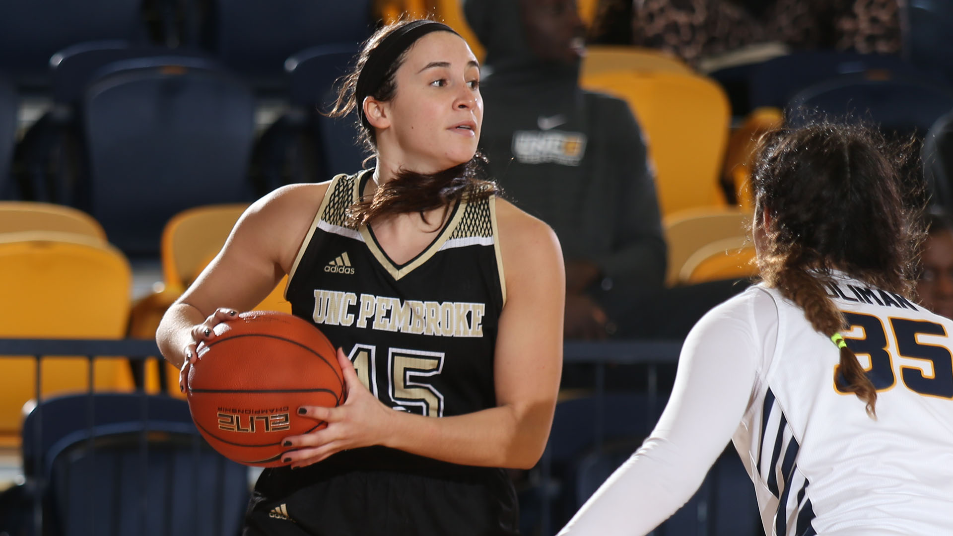 Avery Locklear - Women's Basketball - UNCP Athletics