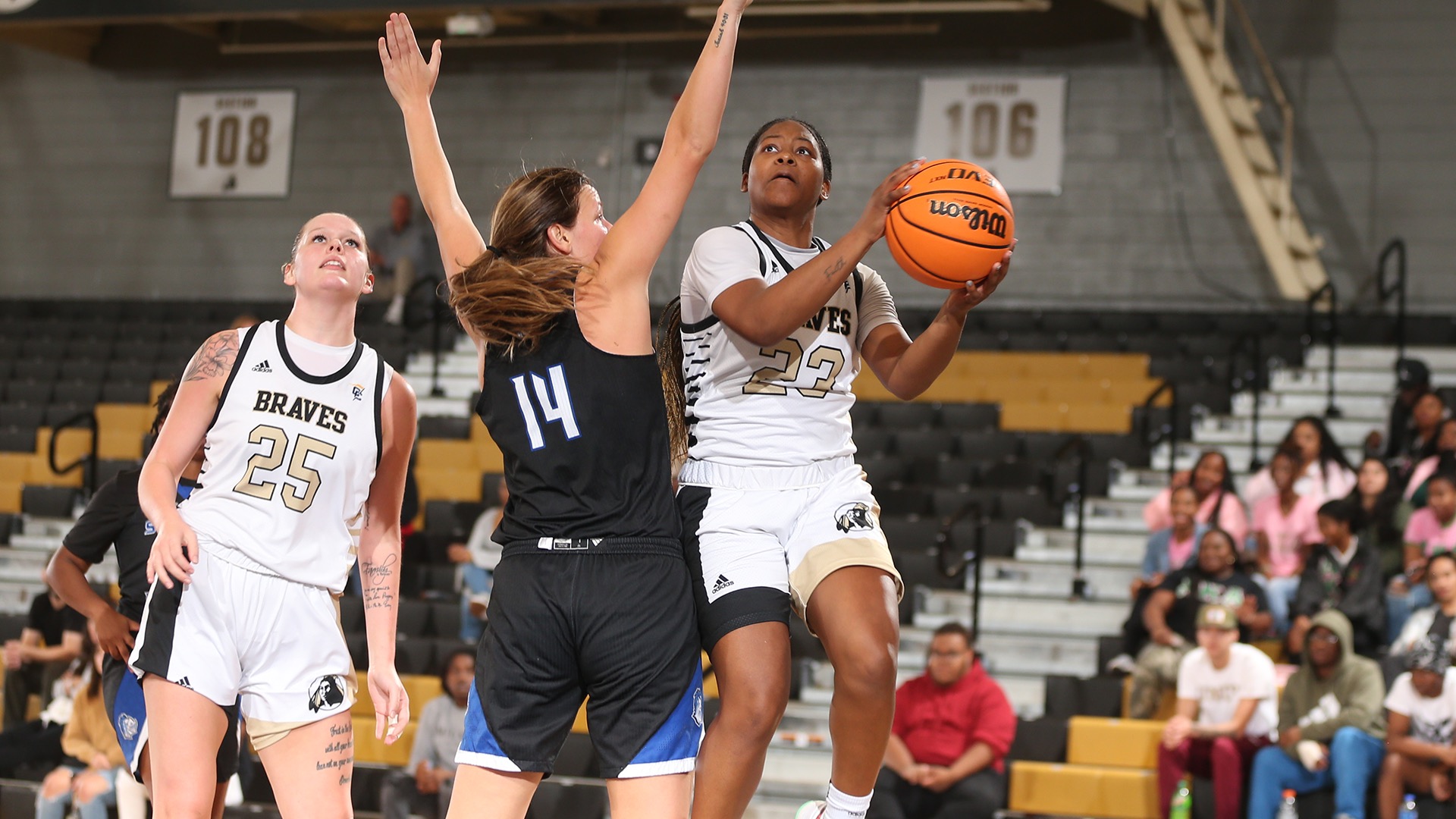 Kalaya Hall - Women's Basketball - UNCP Athletics