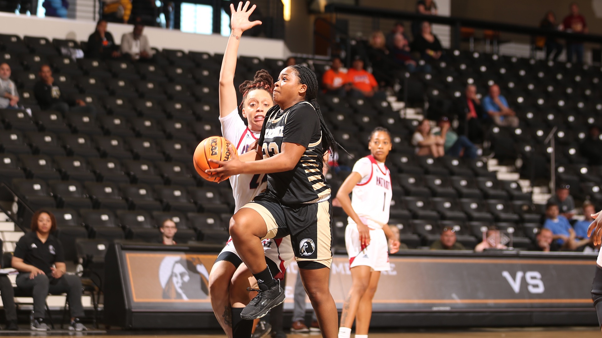 Kalaya Hall - Women's Basketball - UNCP Athletics