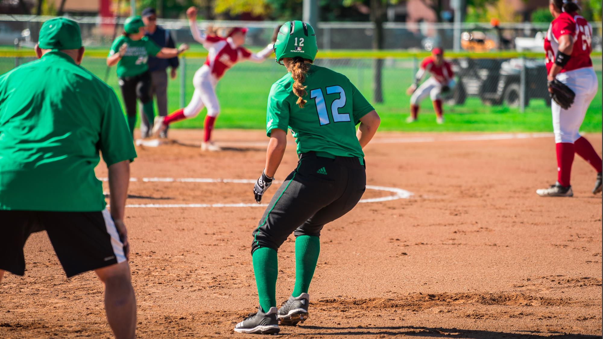 Cassie Castaneda - Softball - University of North Dakota Athletics