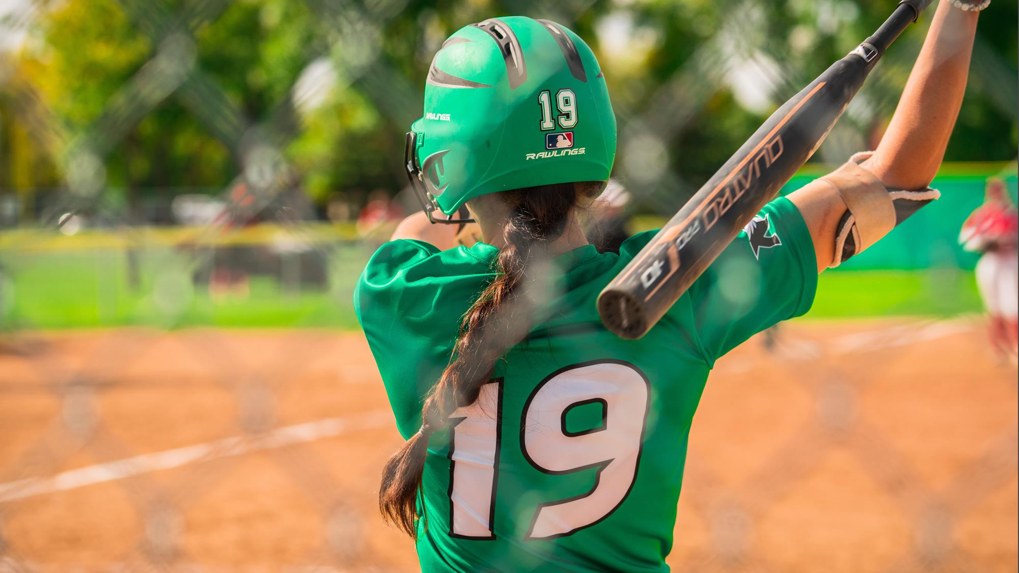 Madi Moore - Softball - University of North Dakota Athletics