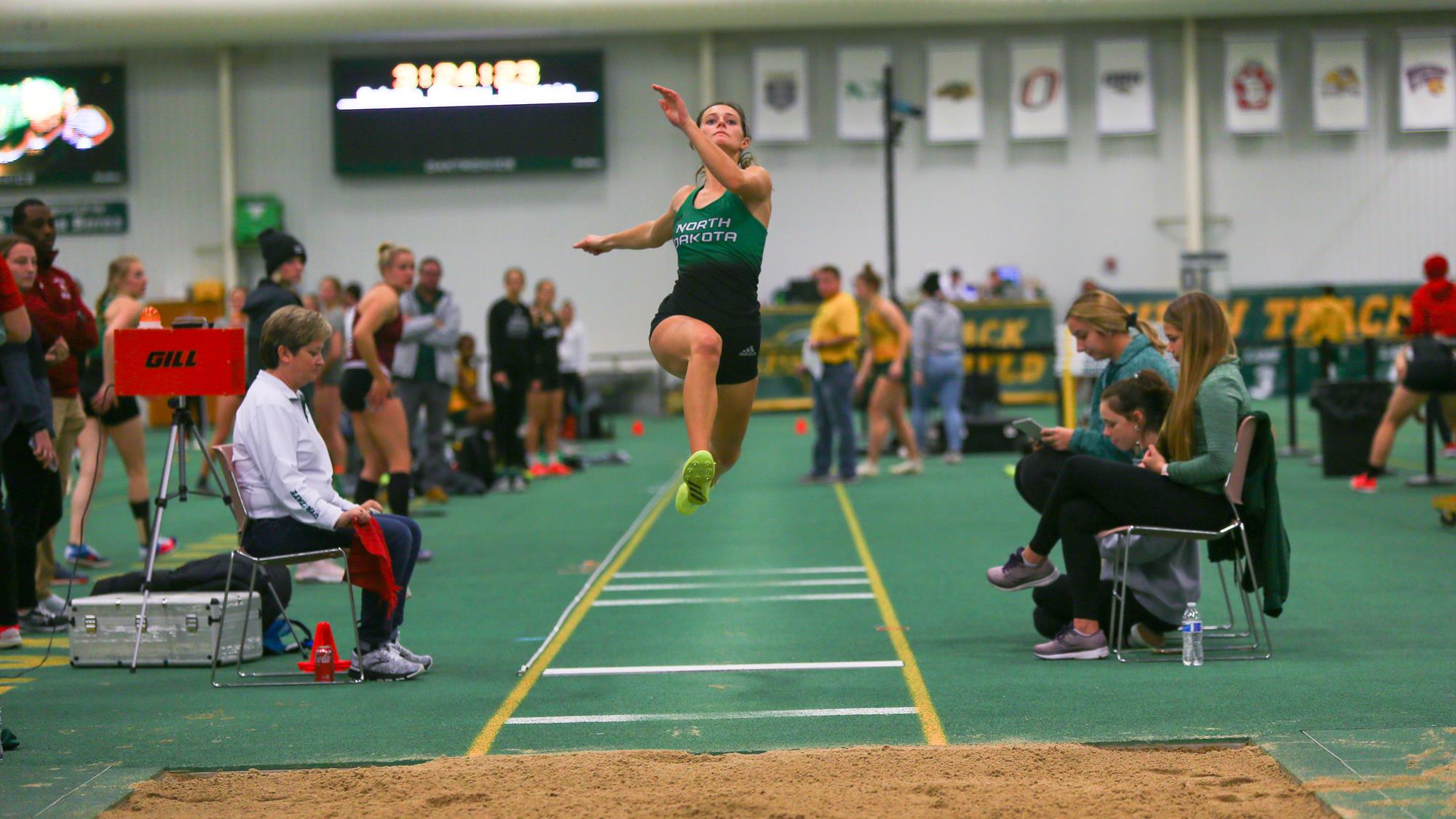 Elle Thorson - Women's Indoor Track & Field - University of North ...