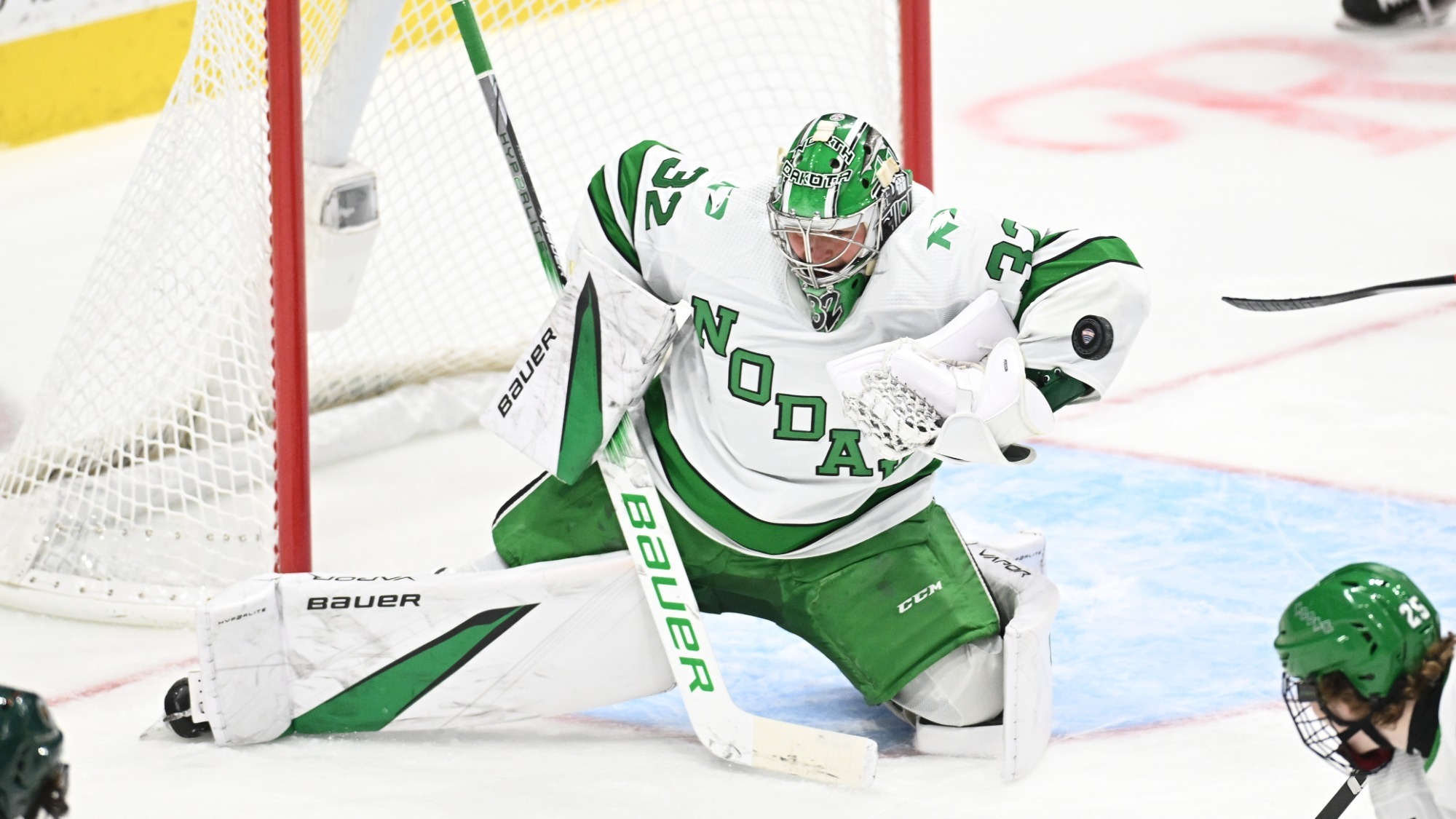 Ludvig Persson - Men's Hockey - University of North Dakota Athletics
