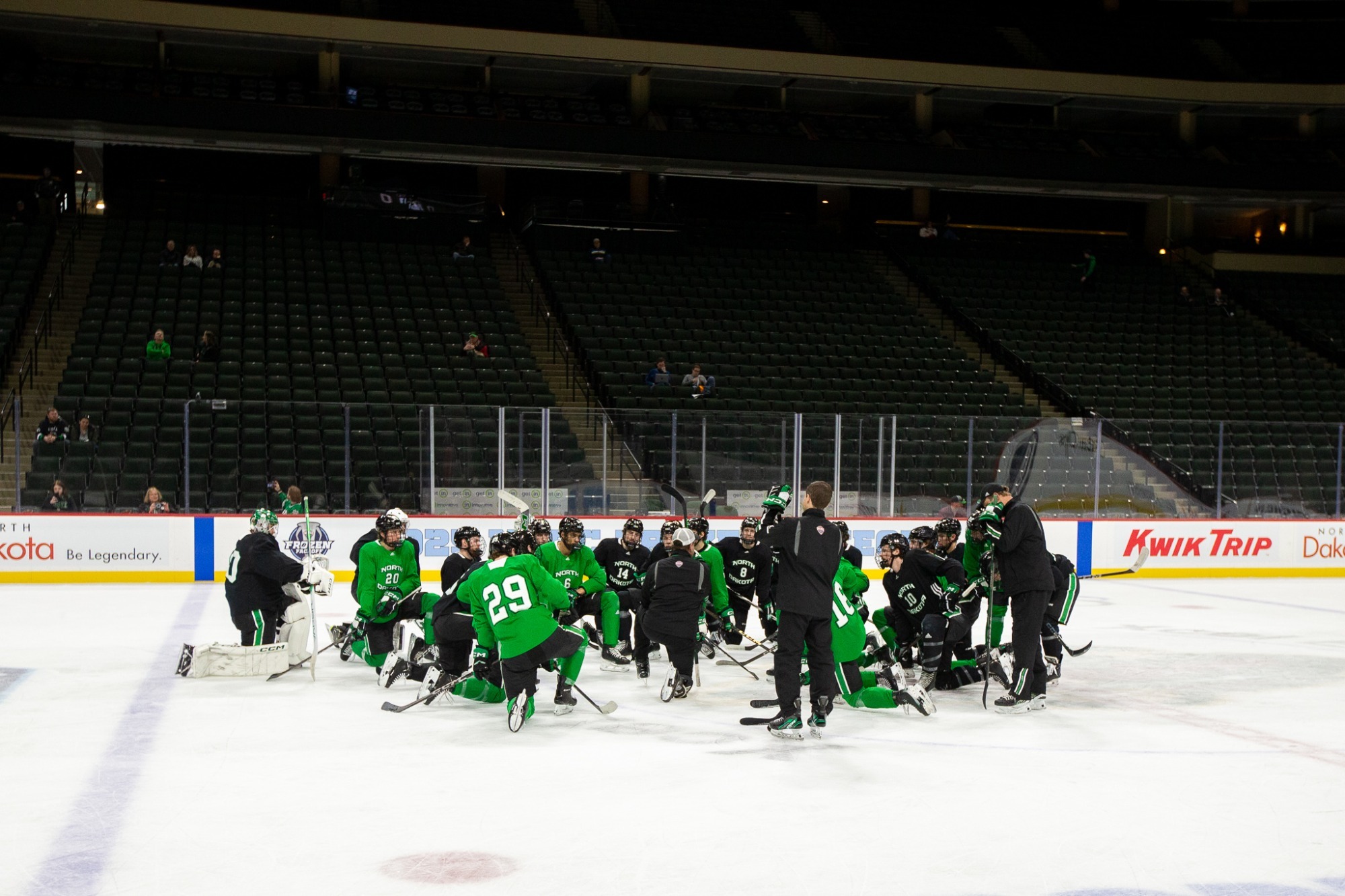 NOTES: North Dakota heads to Omaha for NCHC Quarterfinals - University ...