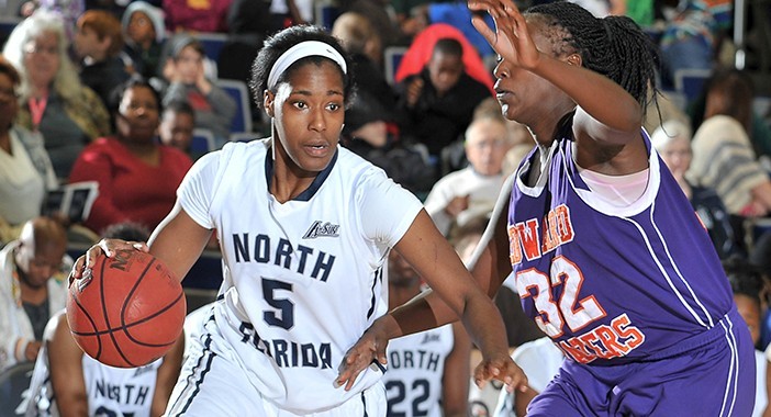 Destinee Smith - 2014-15 - Women's Basketball - University of North ...