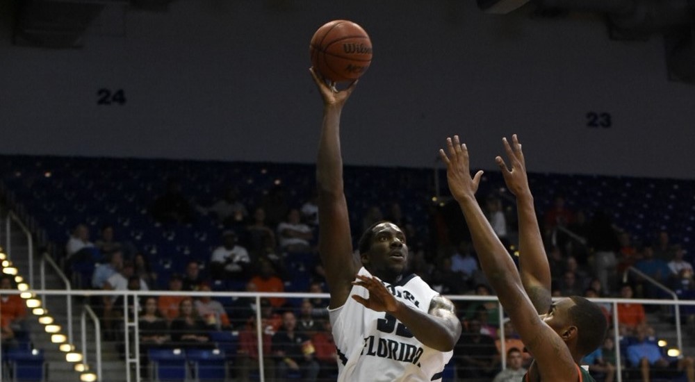 Romelo Banks - 2016-17 - Men's Basketball - University of North Florida ...