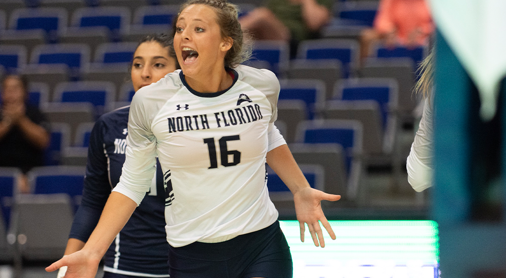 Maddie Norris - 2019 - Volleyball - University of North Florida Athletics