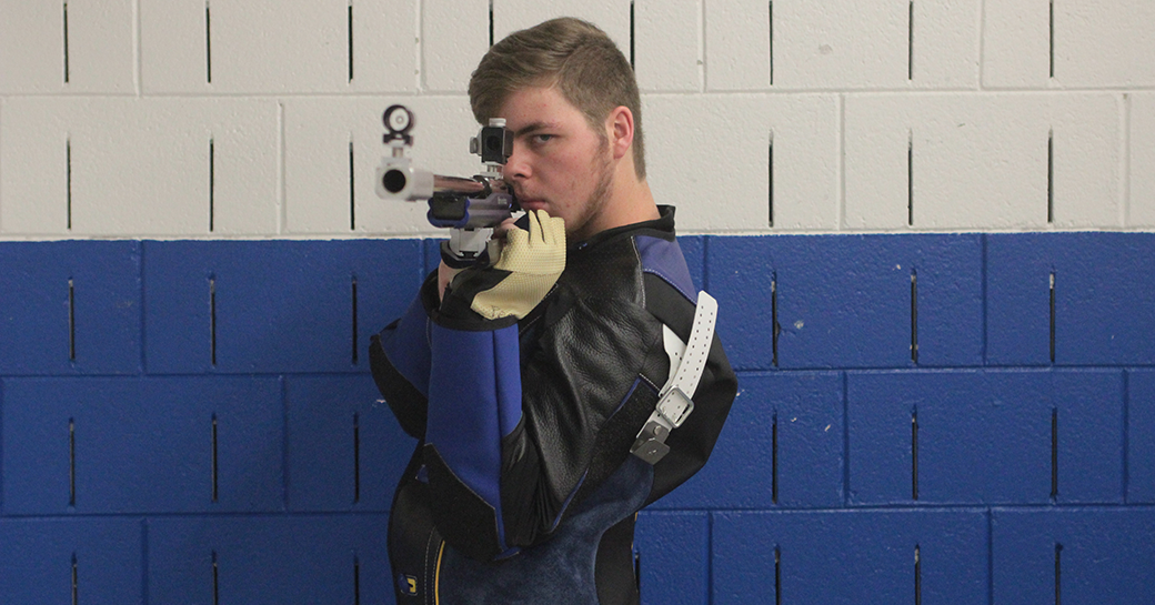 Dakota Spivey Collects Steak 'n Shake Nighthawk of the Week Honor ...