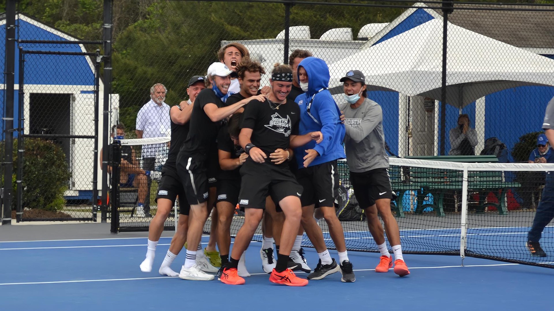No. 10 Men's Tennis Upsets No. 5 Lander to Reach Southeast Region Final ...