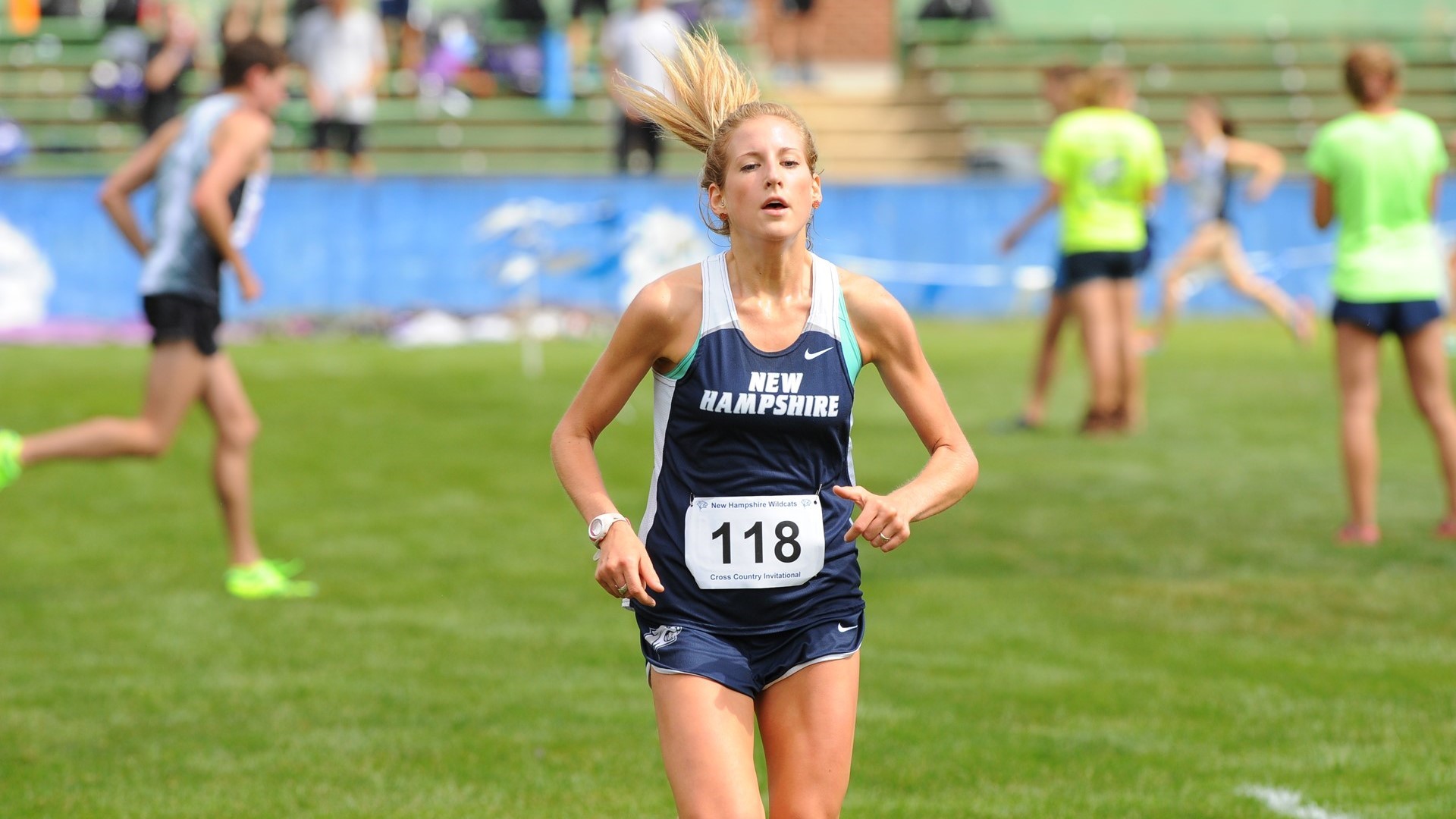 Amber Short - 2015-16 - Women's Track & Field - University of New ...