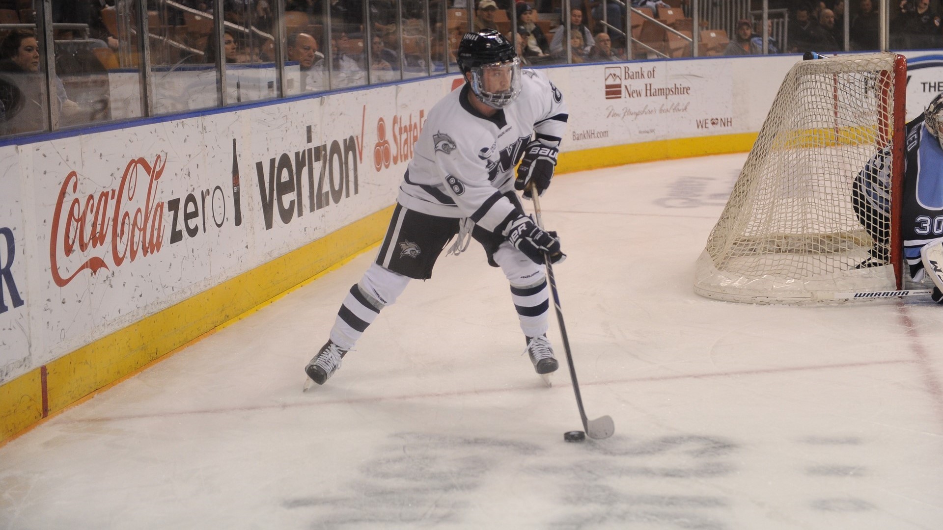 Jamie Hill - 2016-17 - Men's Ice Hockey - University of New Hampshire ...