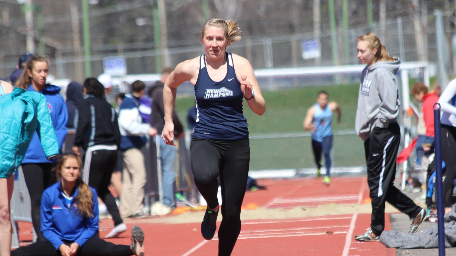 Emma Checovich - 2017-18 - Women's Track & Field - University of New ...