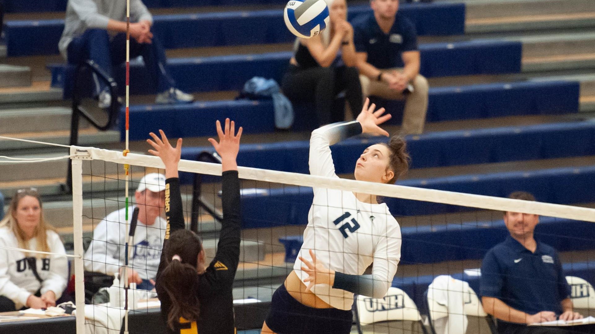 Kelly Kaufmann - 2023 - Volleyball - University of New Hampshire Athletics