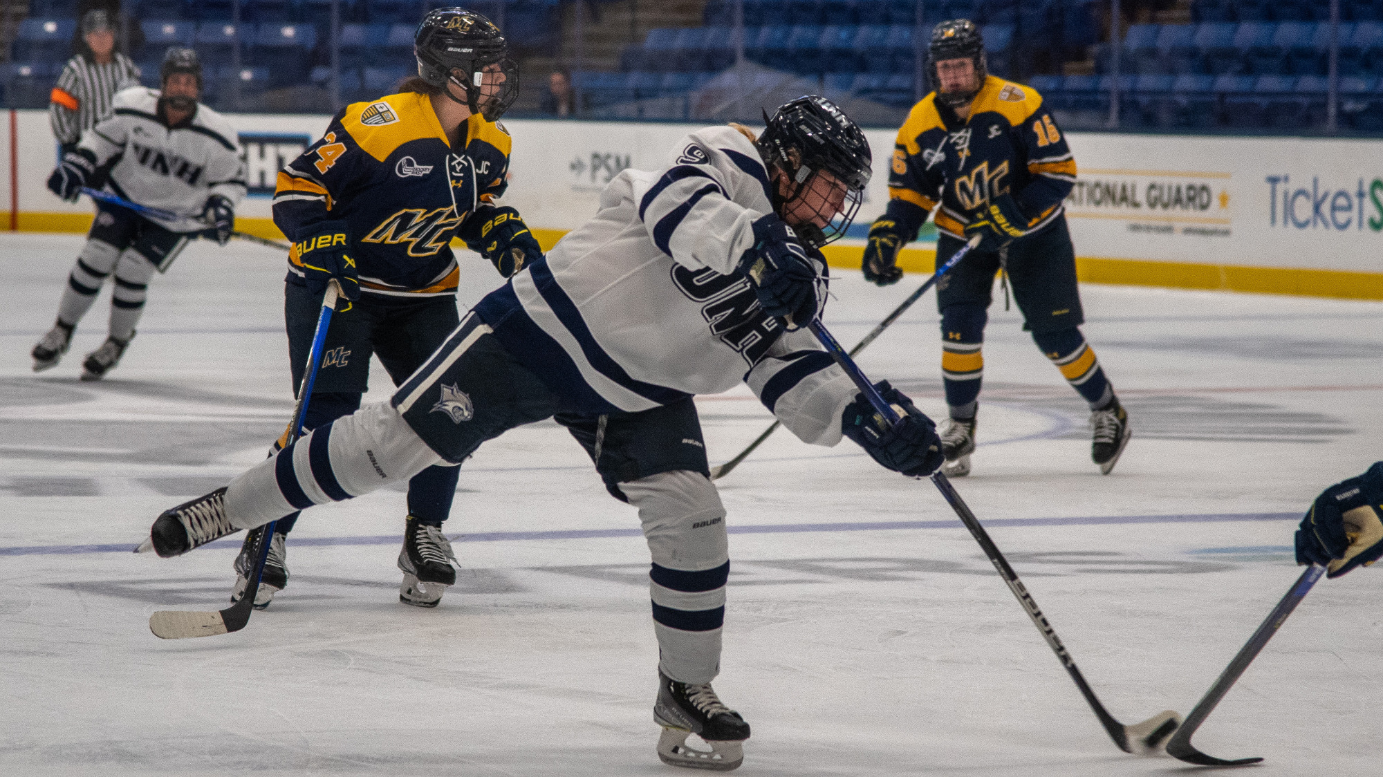 Kelly Harty - 2023-24 - Women's Ice Hockey - University of New ...