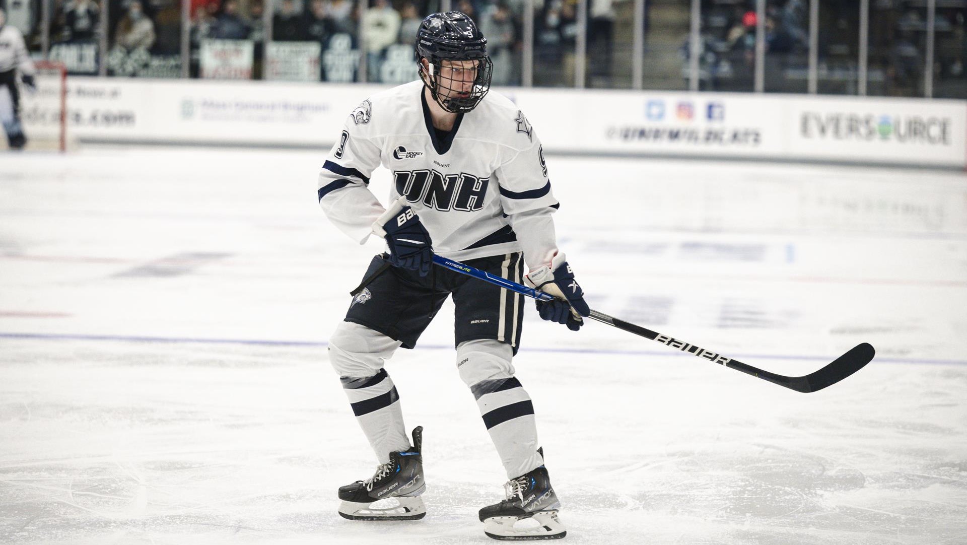 Connor Sweeney - 2023-24 - Men's Ice Hockey - University of New ...