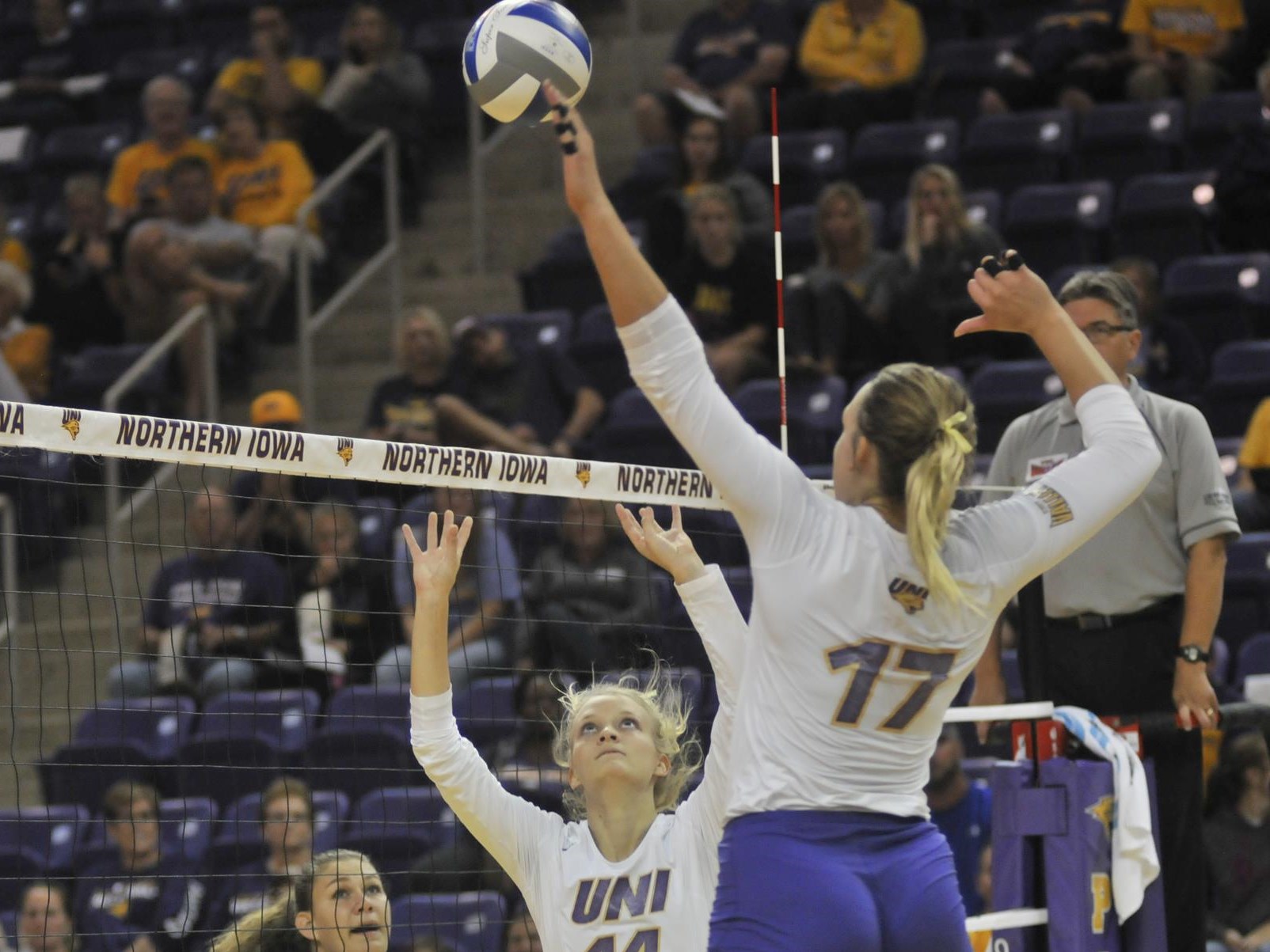 UNI Volleyball Set For MVC Tournament - UNI Athletics