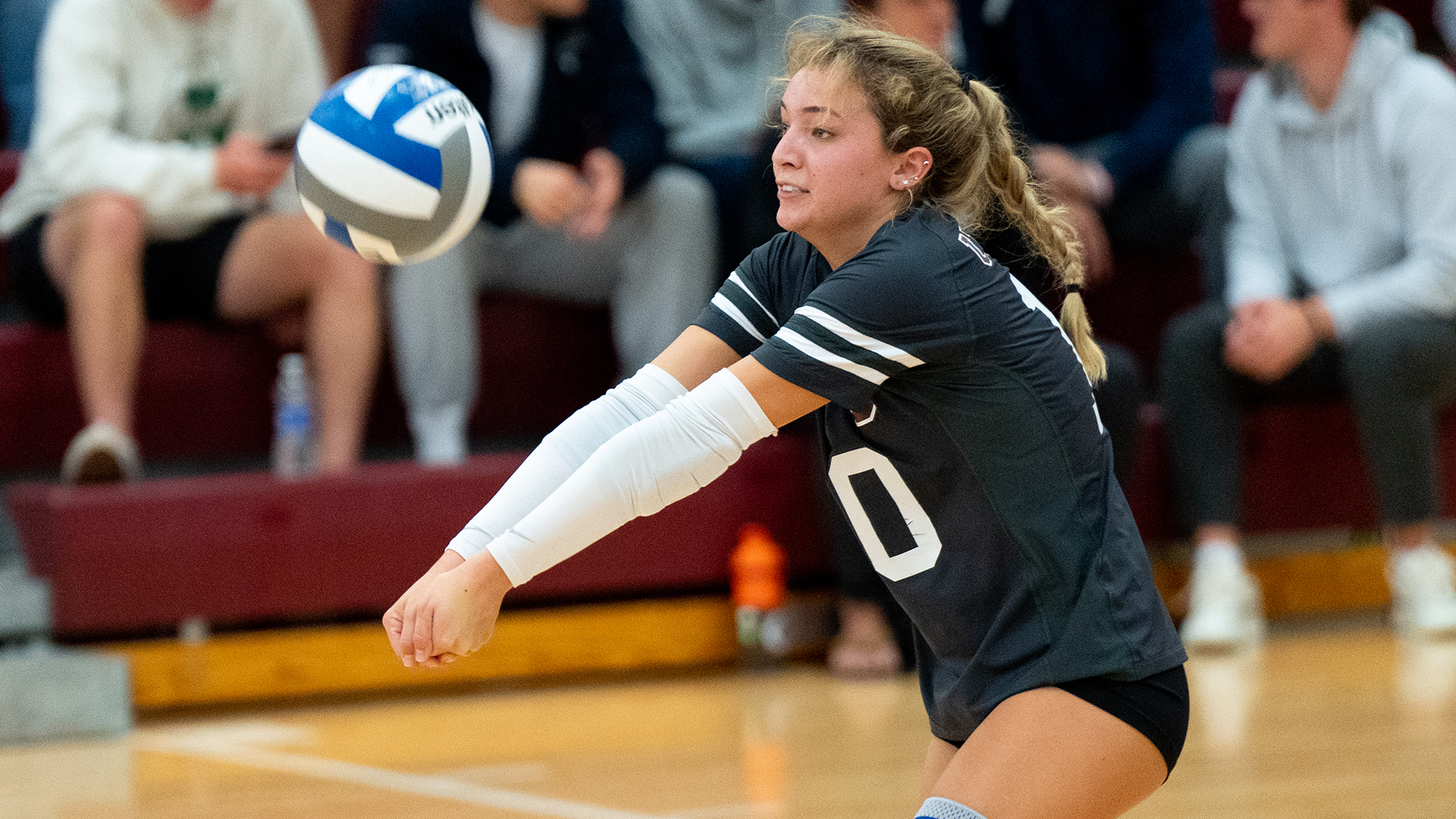 Volleyball Fights Off Vassar to Earn Second Conference Victory - Union ...