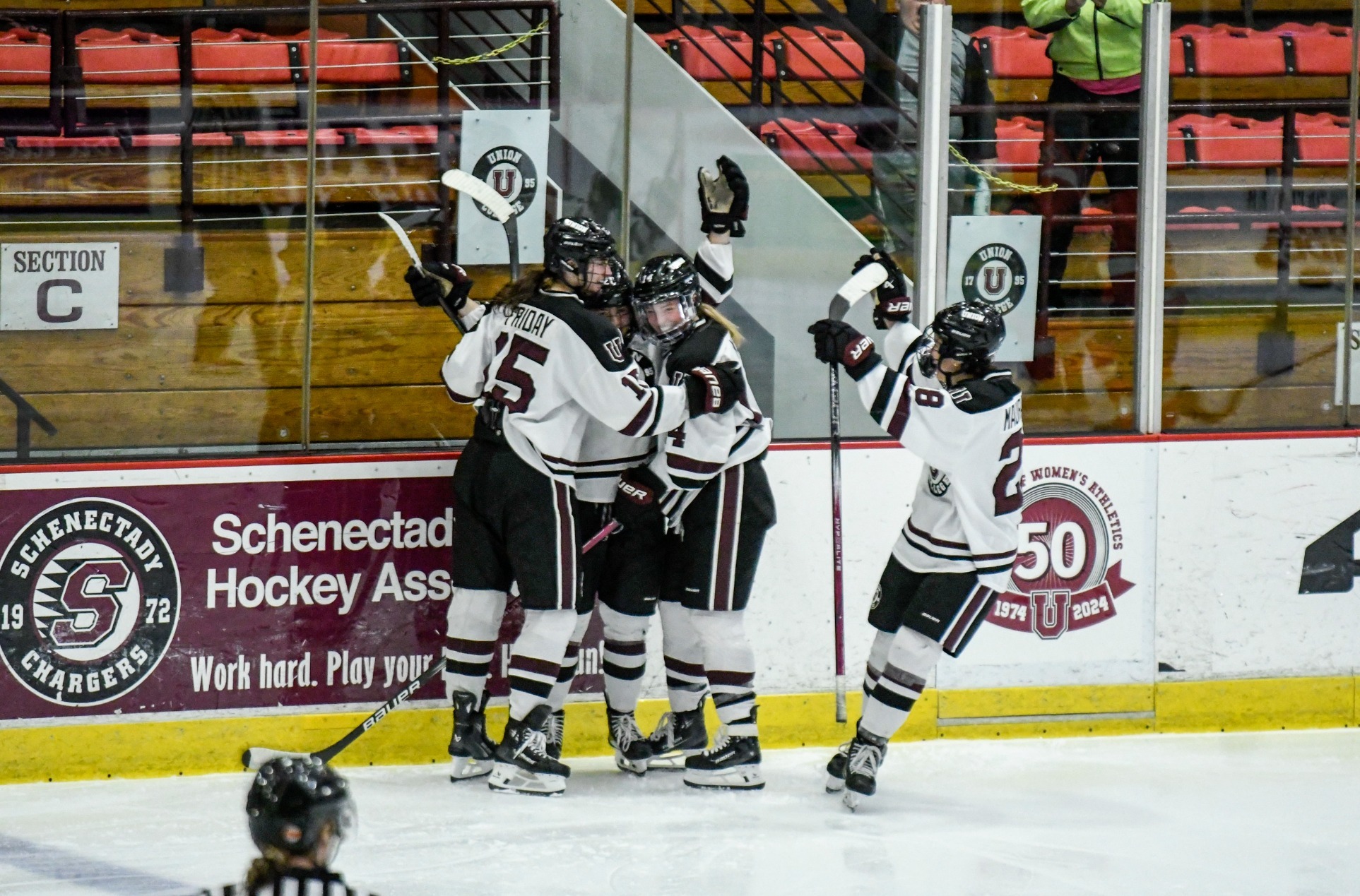 Women's Hockey Begins Final Season at Messa Rink vs. RIT - Union ...