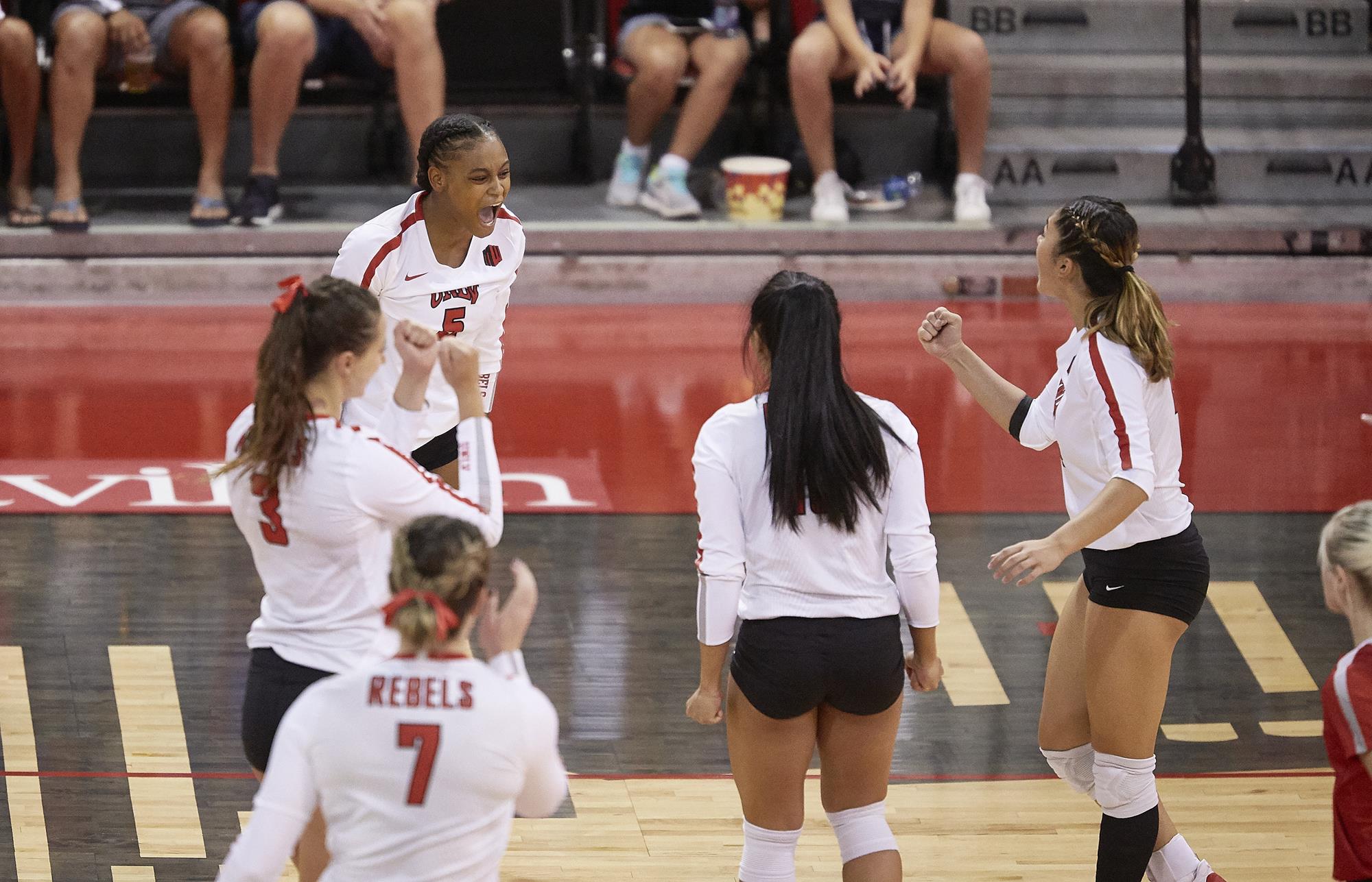 Erin Davis - Women's Volleyball - University of Nevada Las Vegas Athletics