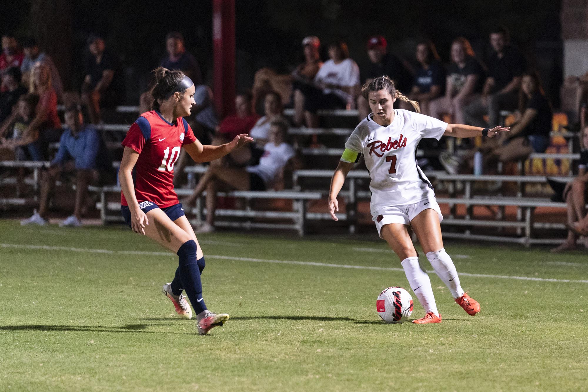 Izzy Perez - Women's Soccer - University of Nevada Las Vegas Athletics