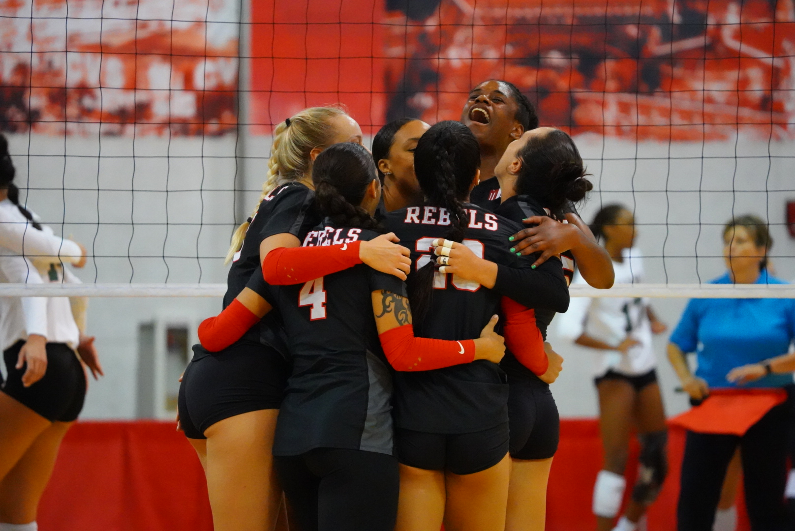 Chloe Thomas - Women's Volleyball - University of Nevada Las Vegas ...