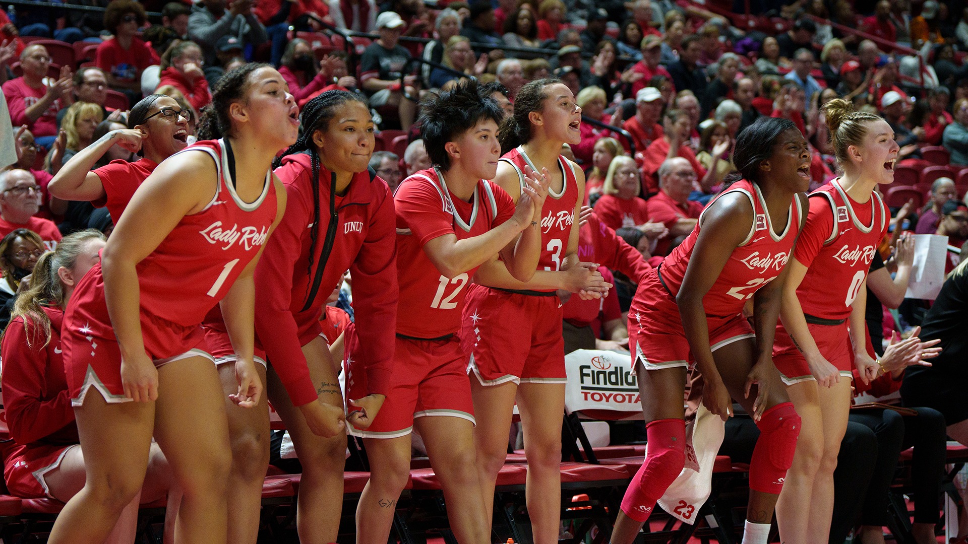 Lady Rebels Secure 62-56 Win At New Mexico - University of Nevada Las Vegas Athletics