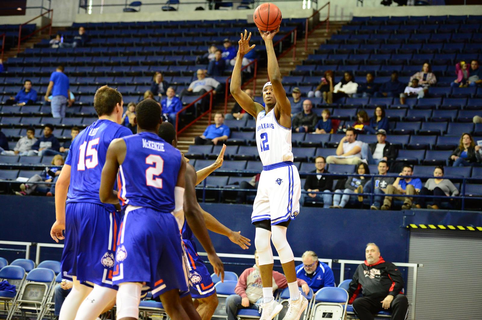 Amari Haynes - 2018-19 - Men's Basketball - University of New Orleans ...